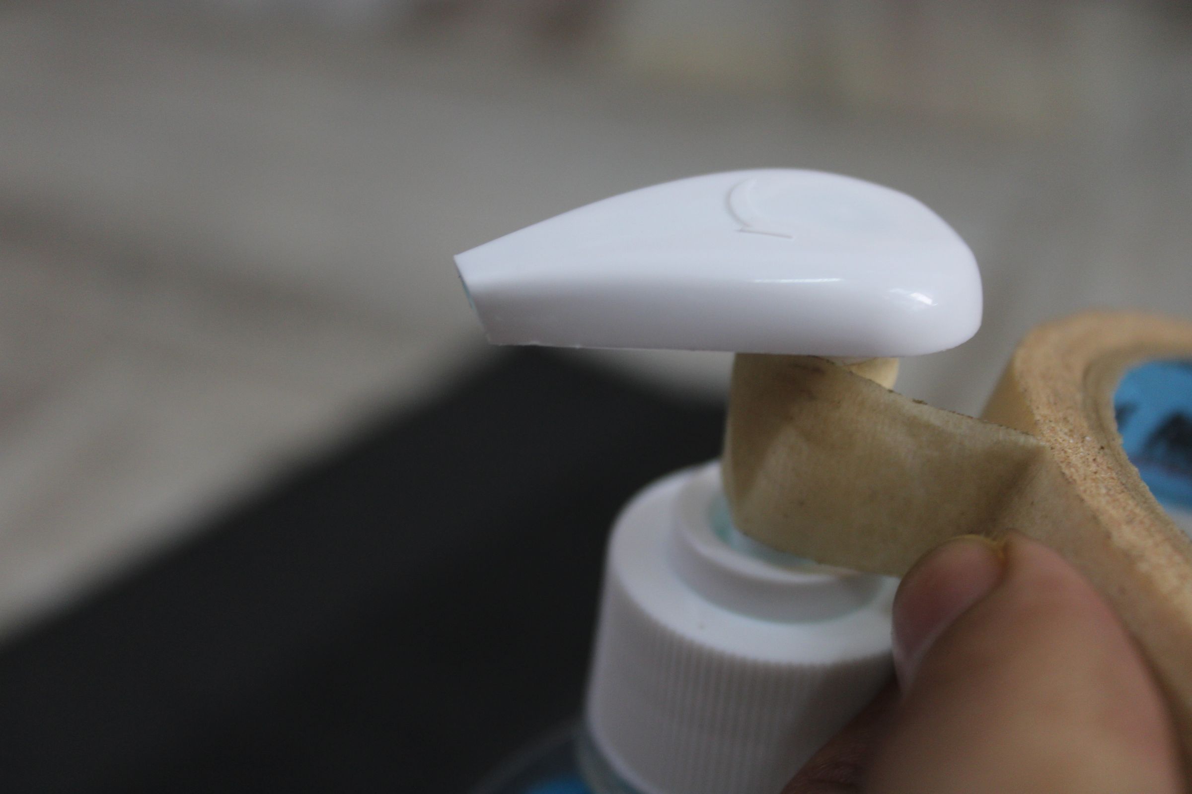 Hack Soap Dispenser and Save the Planet : 6 Steps - Instructables