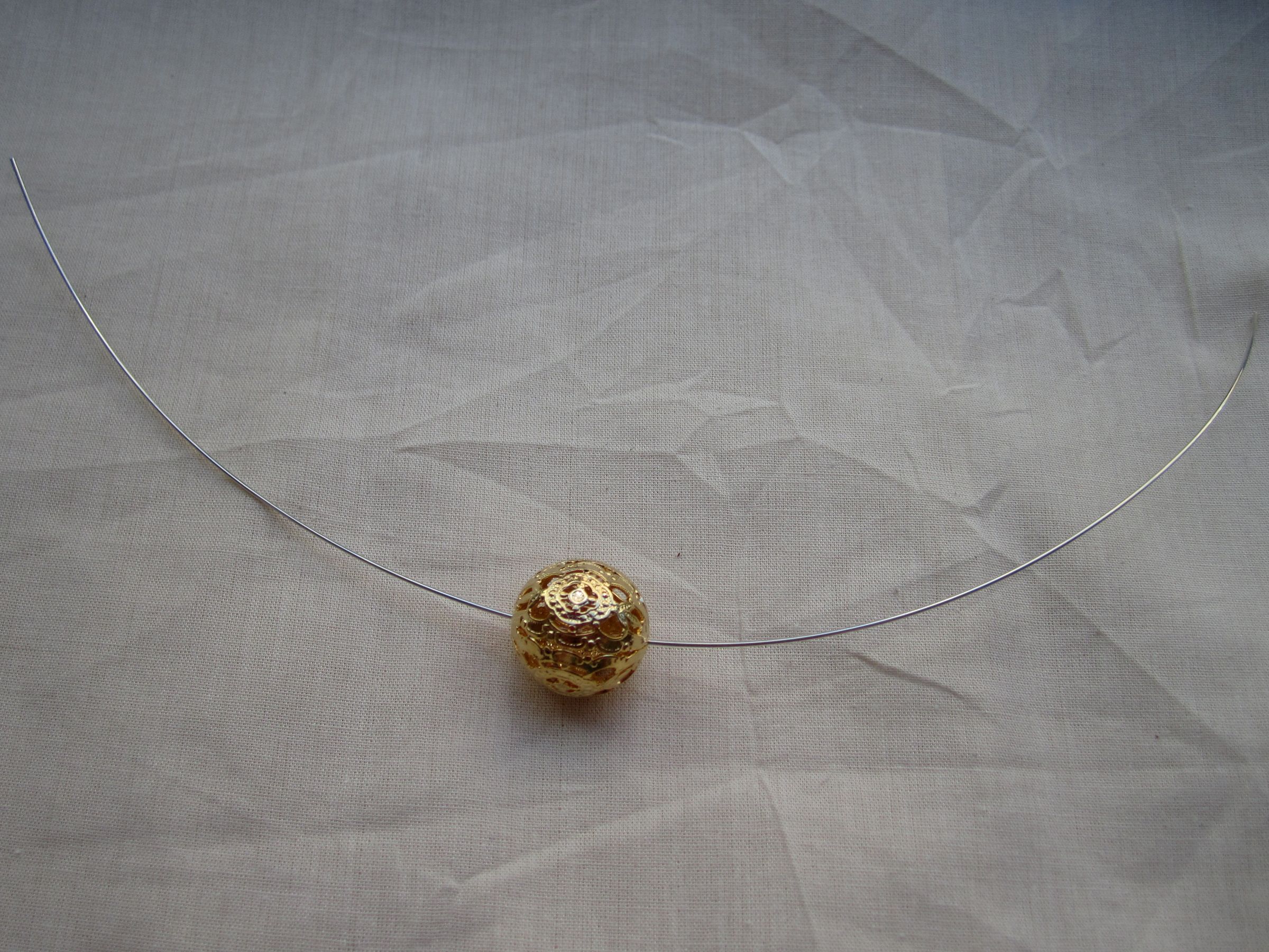 Make a Golden Snitch Necklace! : 9 Steps (with Pictures) - Instructables