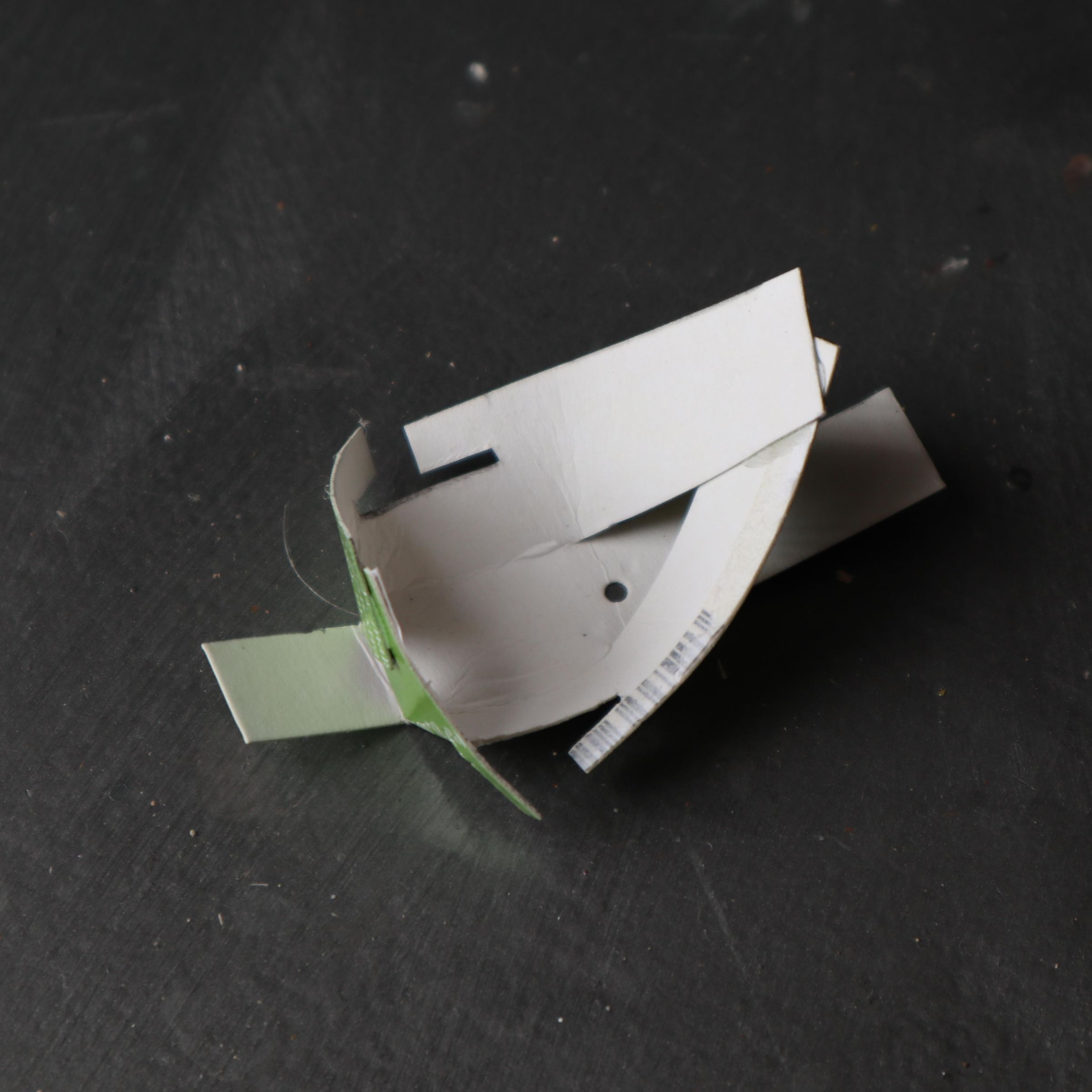 Little Green Peg Parrot : 9 Steps (with Pictures) - Instructables