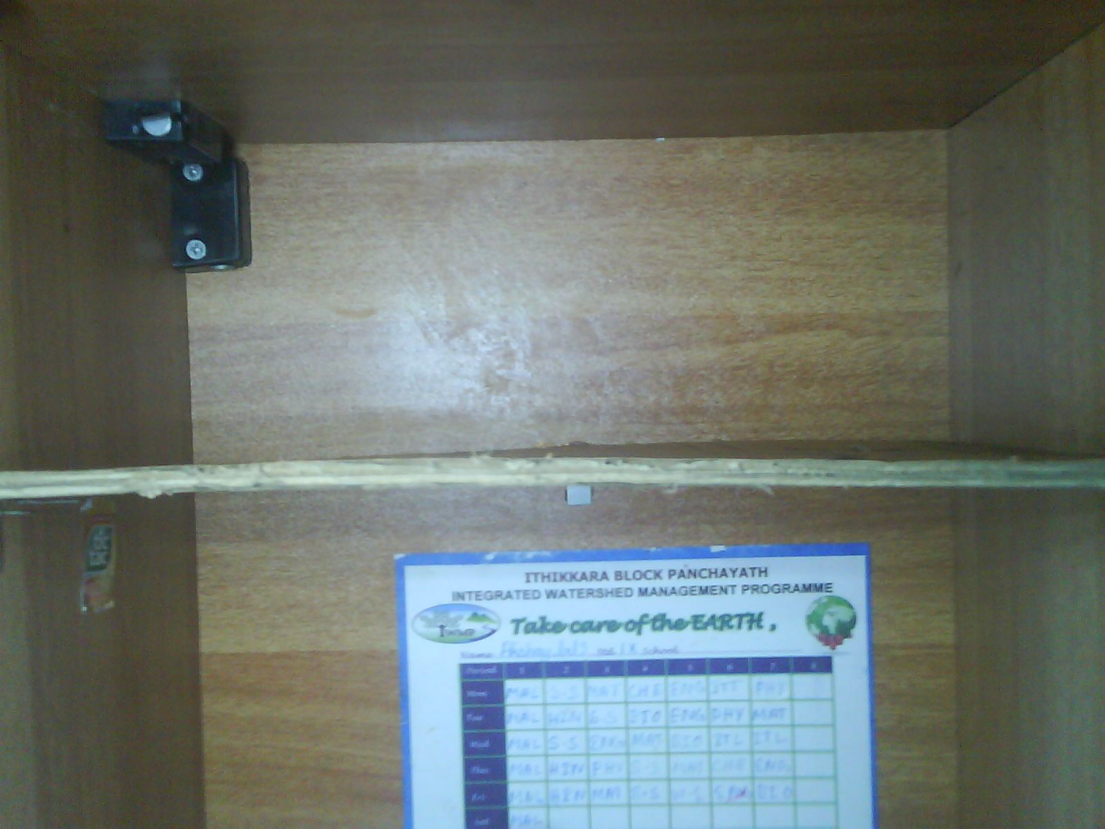 Diy Shelf Division : 5 Steps - Instructables