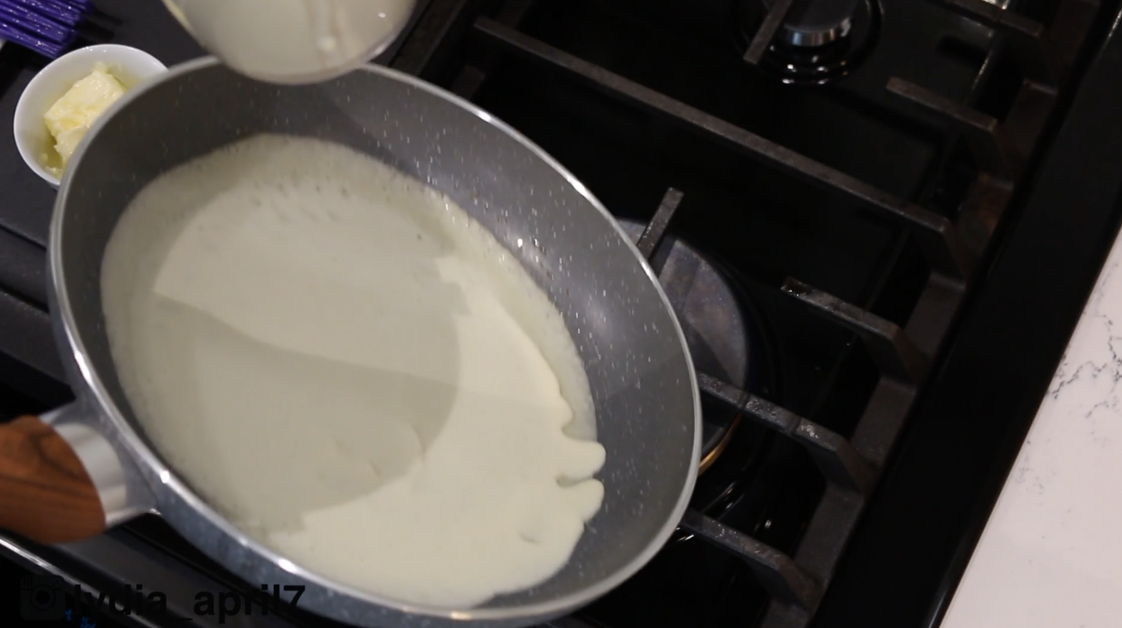 How to Make Crepes| Romanian Style Crepes | CLĂTITE : 9 Steps (with ...