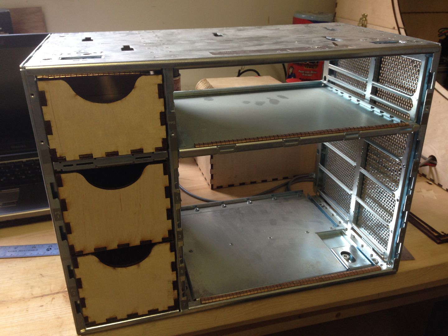 Computer Case Drawer Unit : 8 Steps (with Pictures) - Instructables