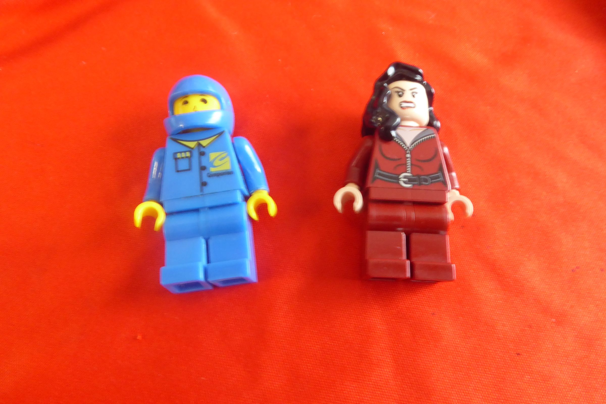 My Lego Man/woman Cape Design : 4 Steps (with Pictures) - Instructables