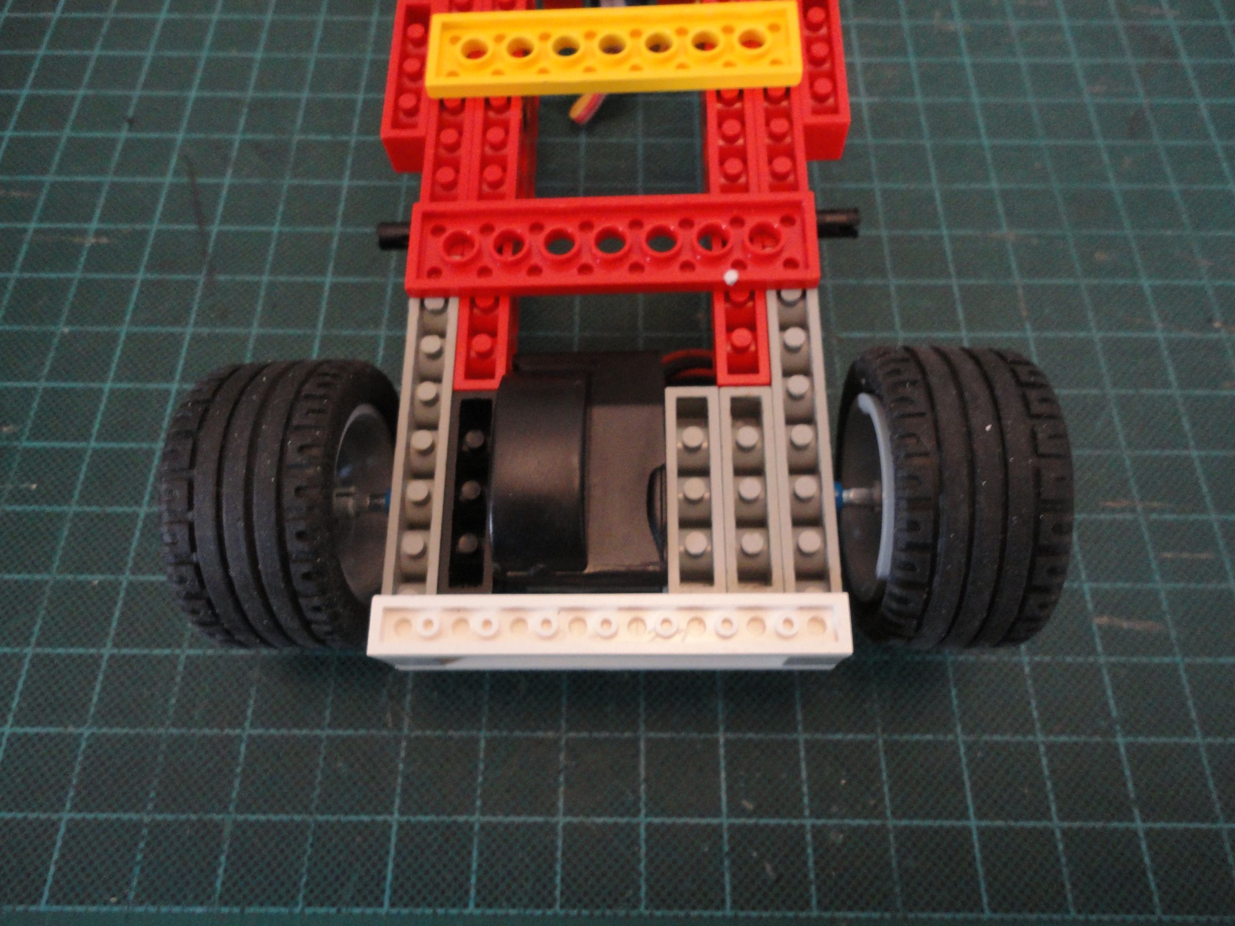 Wireless Lego Race Car : 13 Steps (with Pictures) - Instructables