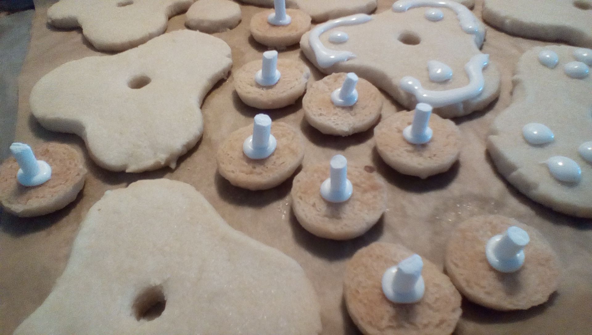 100% Edible Fidget Spinner : 6 Steps (with Pictures) - Instructables
