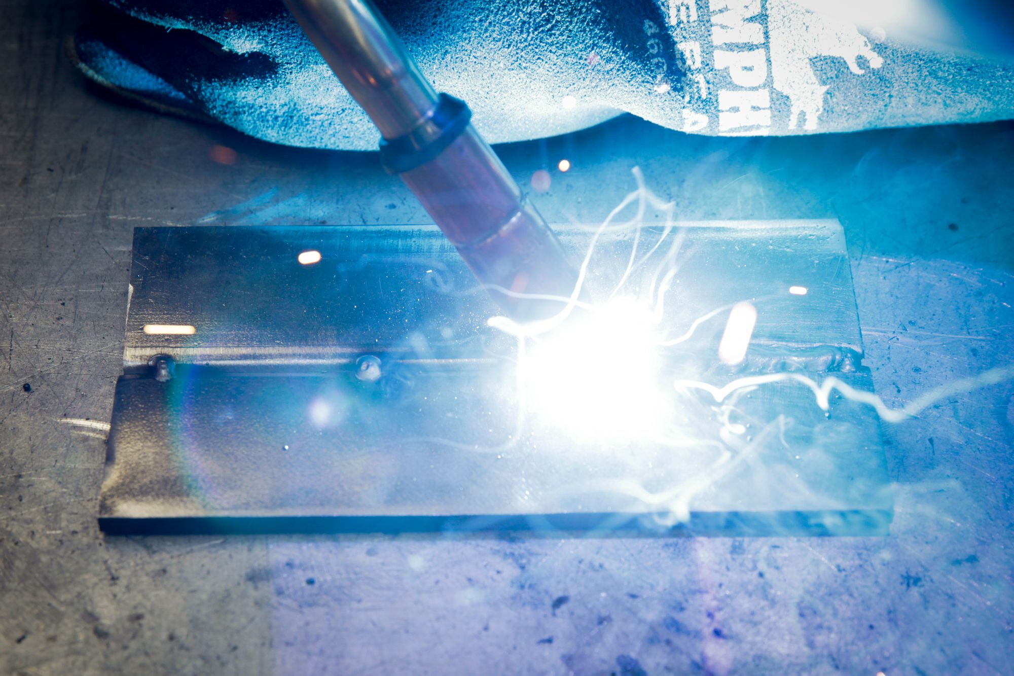 Beginning to MIG Weld : 11 Steps - Instructables