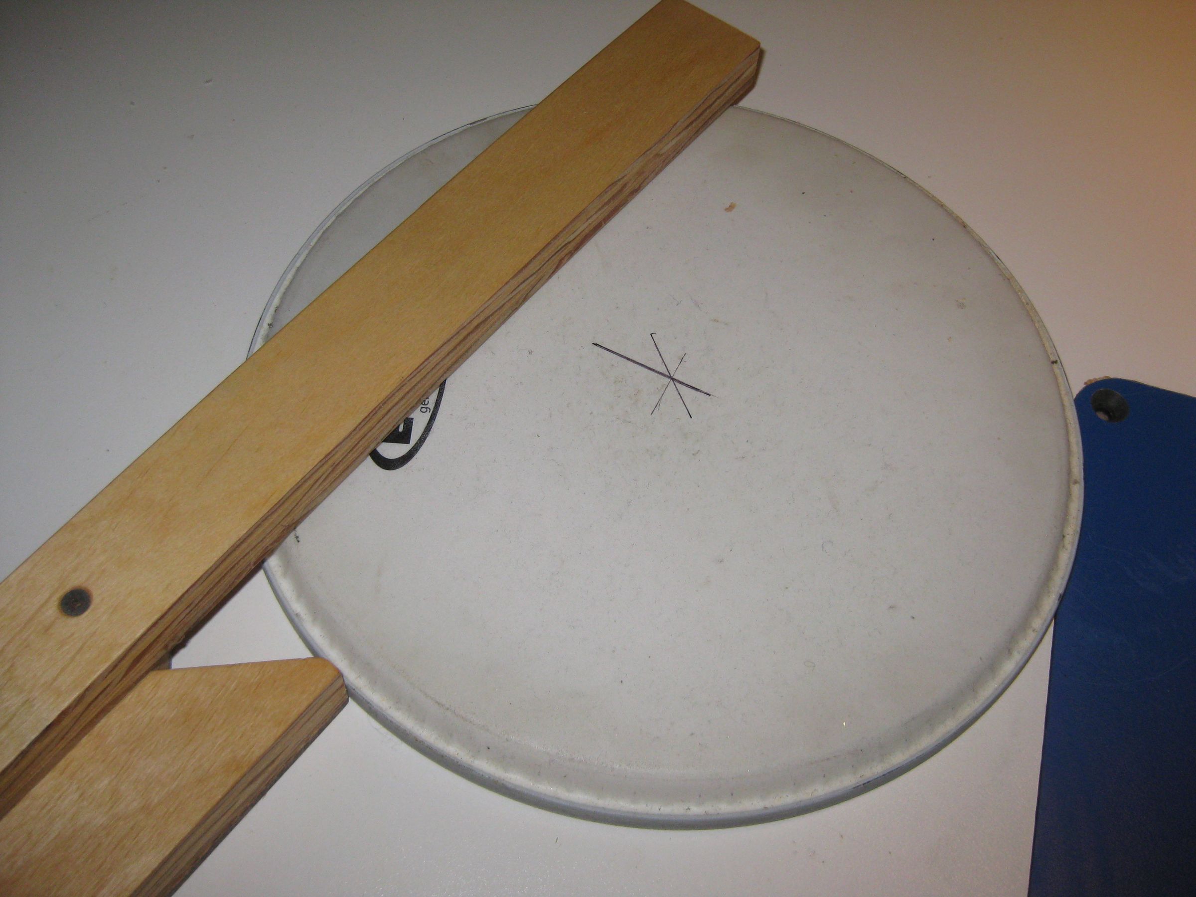 Disc Center Finder : 5 Steps (with Pictures) - Instructables