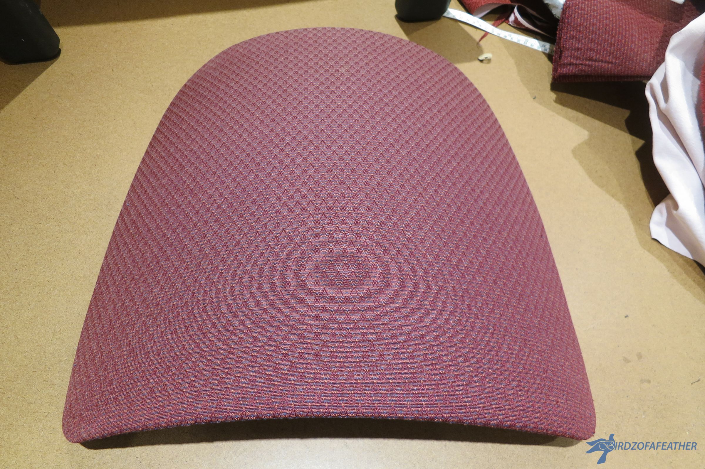 Reupholster an Office Chair : 16 Steps (with Pictures) - Instructables