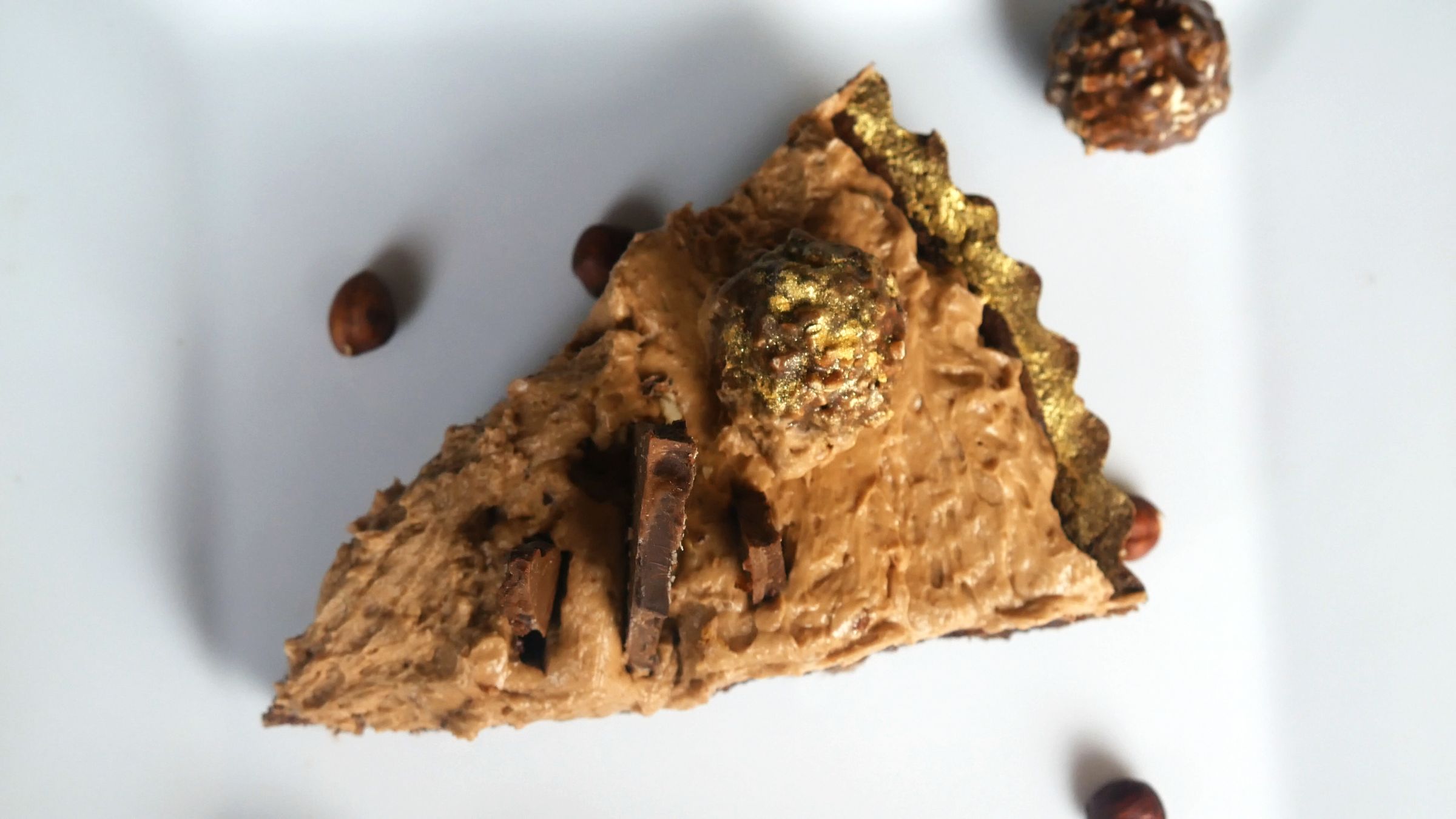 FERRERO ROCHER NUTELLA BROWNIE TART WITH NUTELLA BUTTERCREAM & FERRERO ...