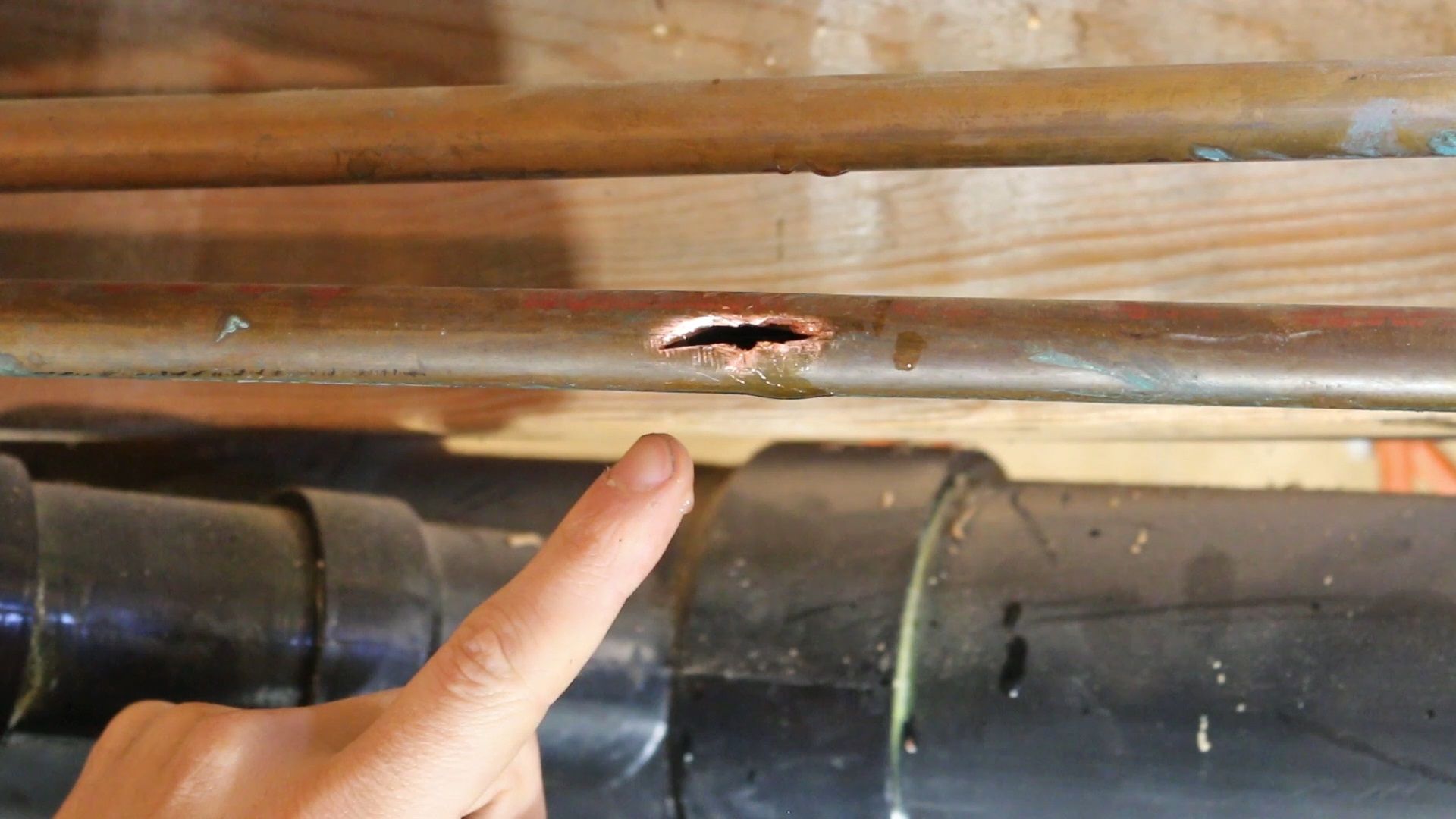 The EASIEST Way to Repair a Copper Pipe! : 4 Steps - Instructables