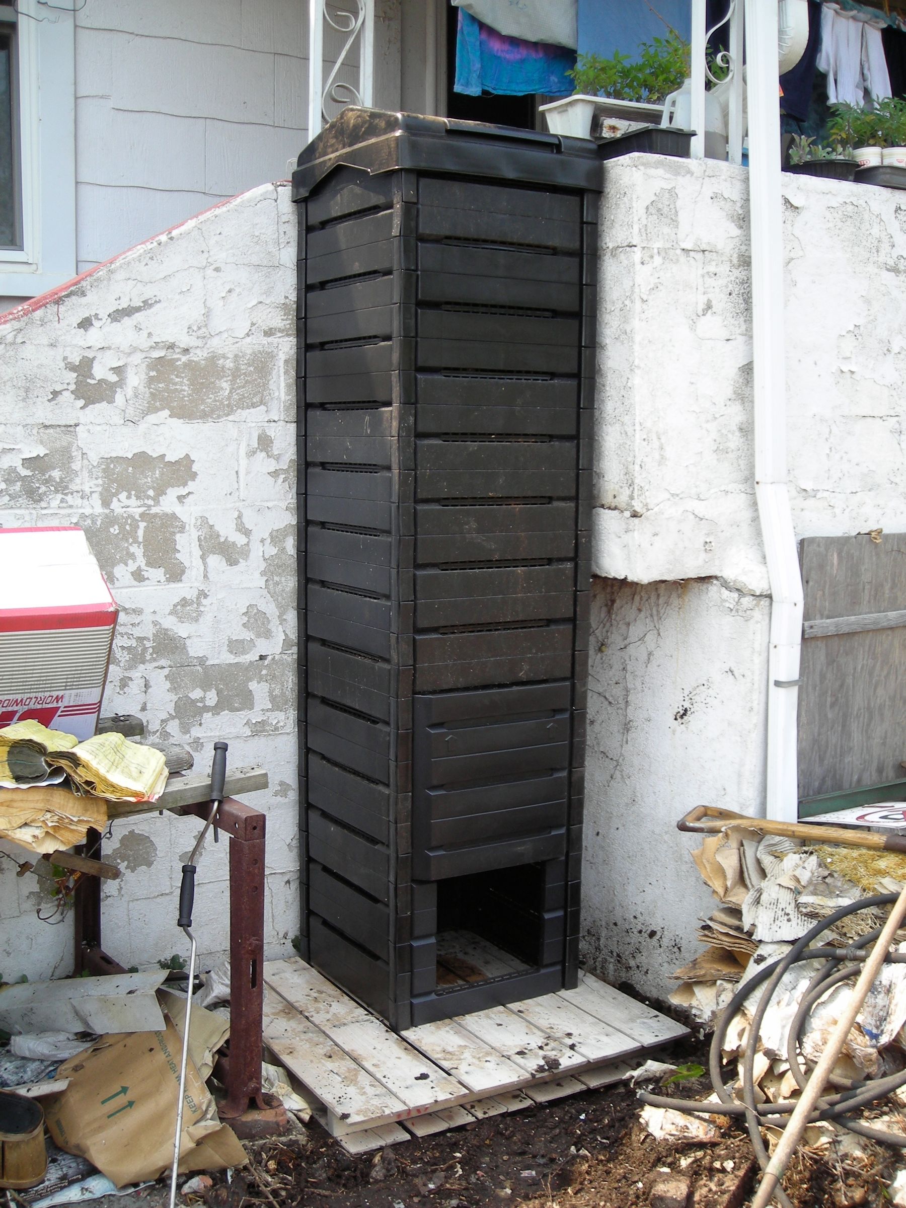 Composter Tower : 5 Steps - Instructables