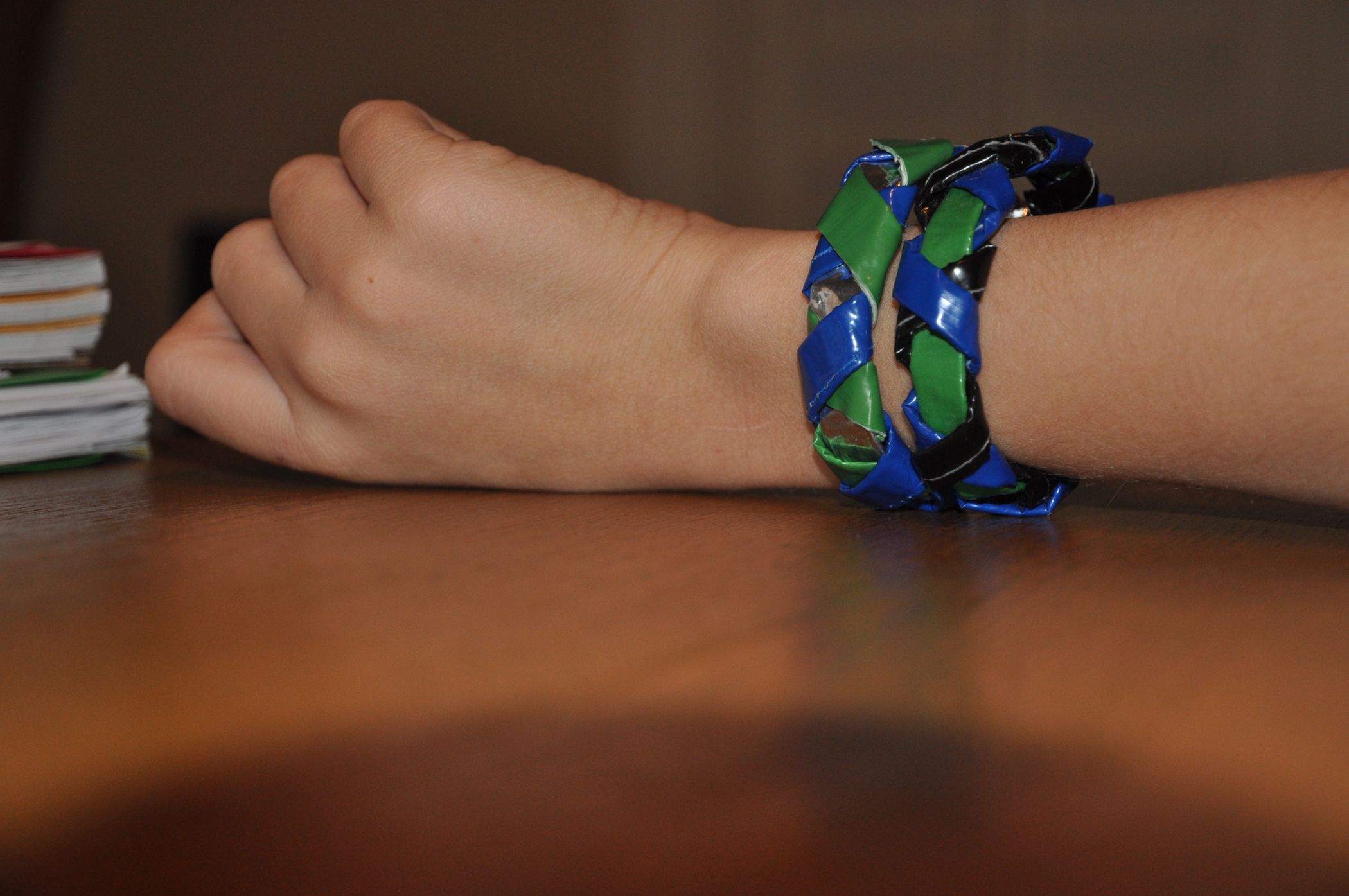 Woven Duct Tape Bracelet : 4 Steps - Instructables