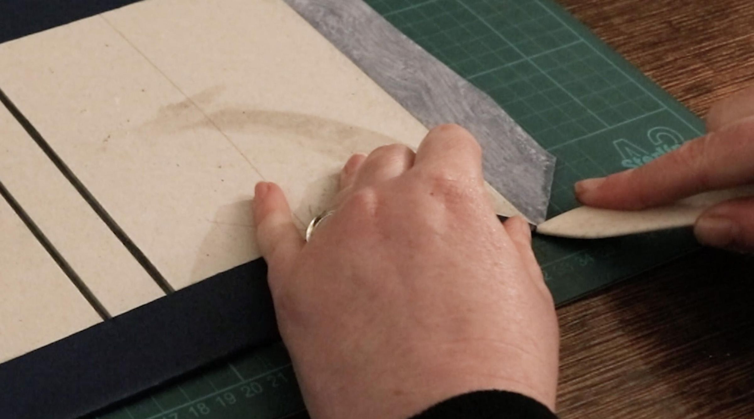 Make a Hard Cover for Your Handmade Book : 8 Steps (with Pictures ...