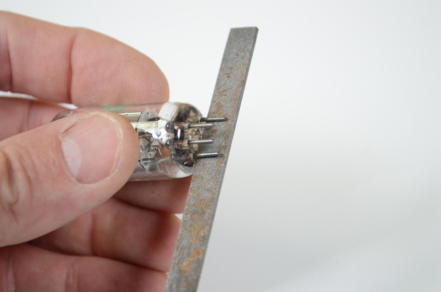 Make a Mechanical Bug From a Vacuum Tube : 8 Steps (with Pictures ...