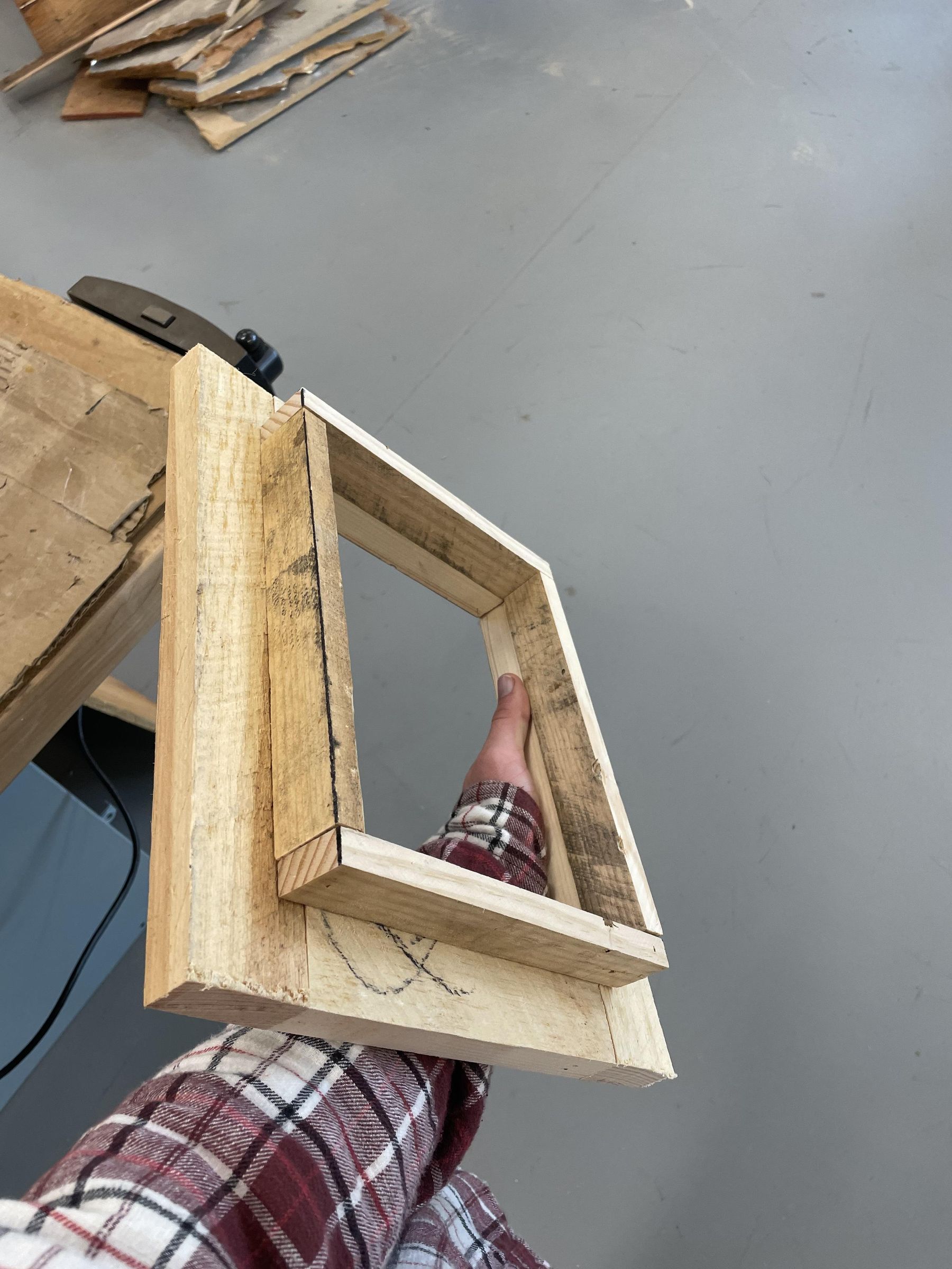 Insulated Heated Log Cabin Cat House : 5 Steps (with Pictures) - Instructables