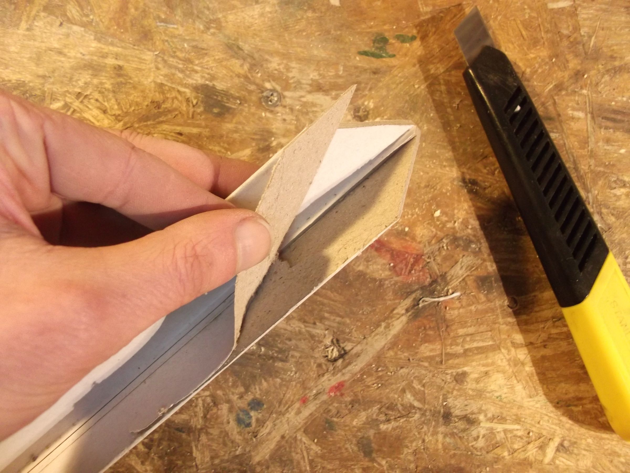 Fixing/Making/Reinforcing Boxes With Packaging Waste : 14 Steps (with ...