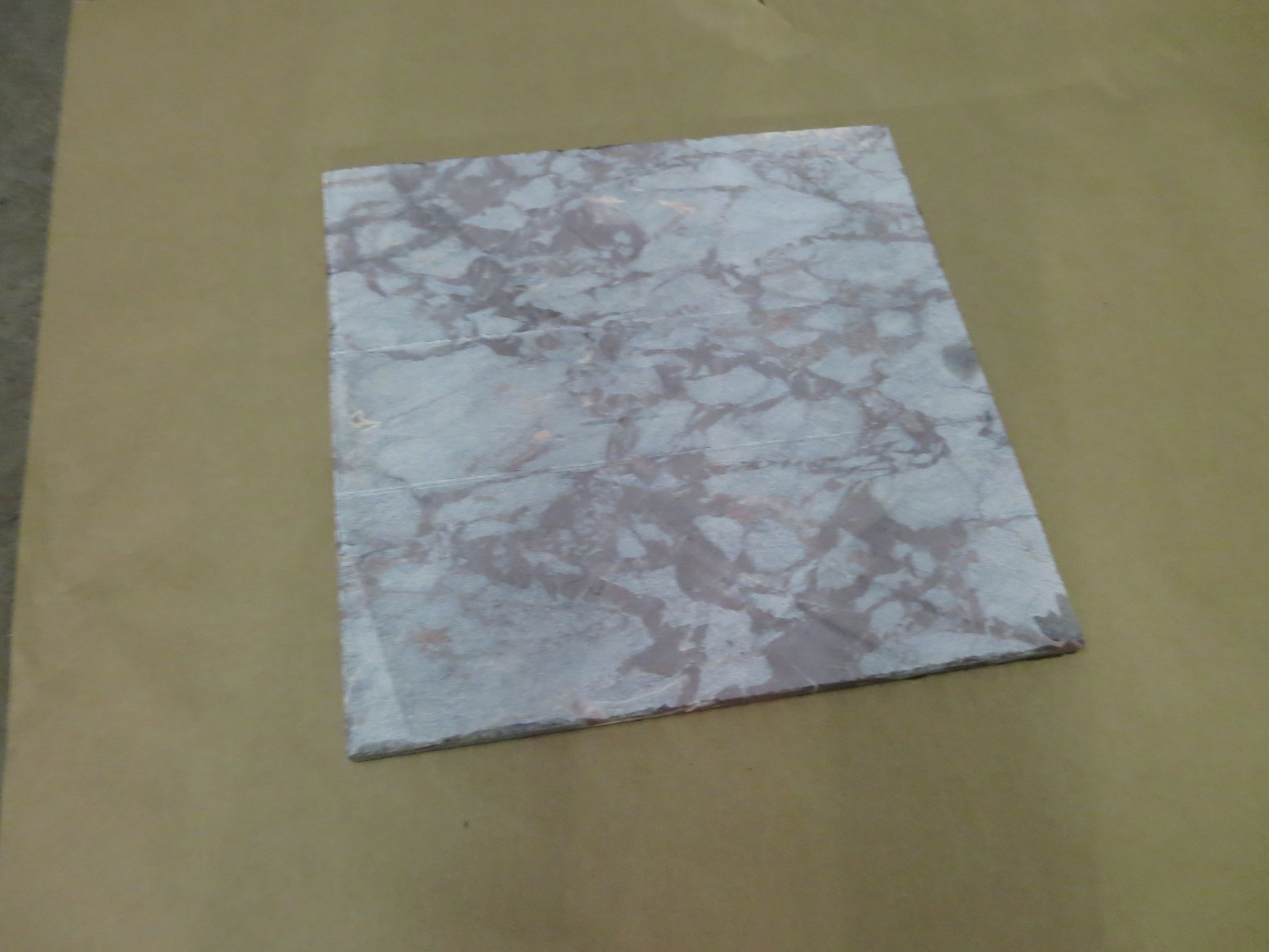 Floor Tile Work Surfaces : 10 Steps (with Pictures) - Instructables