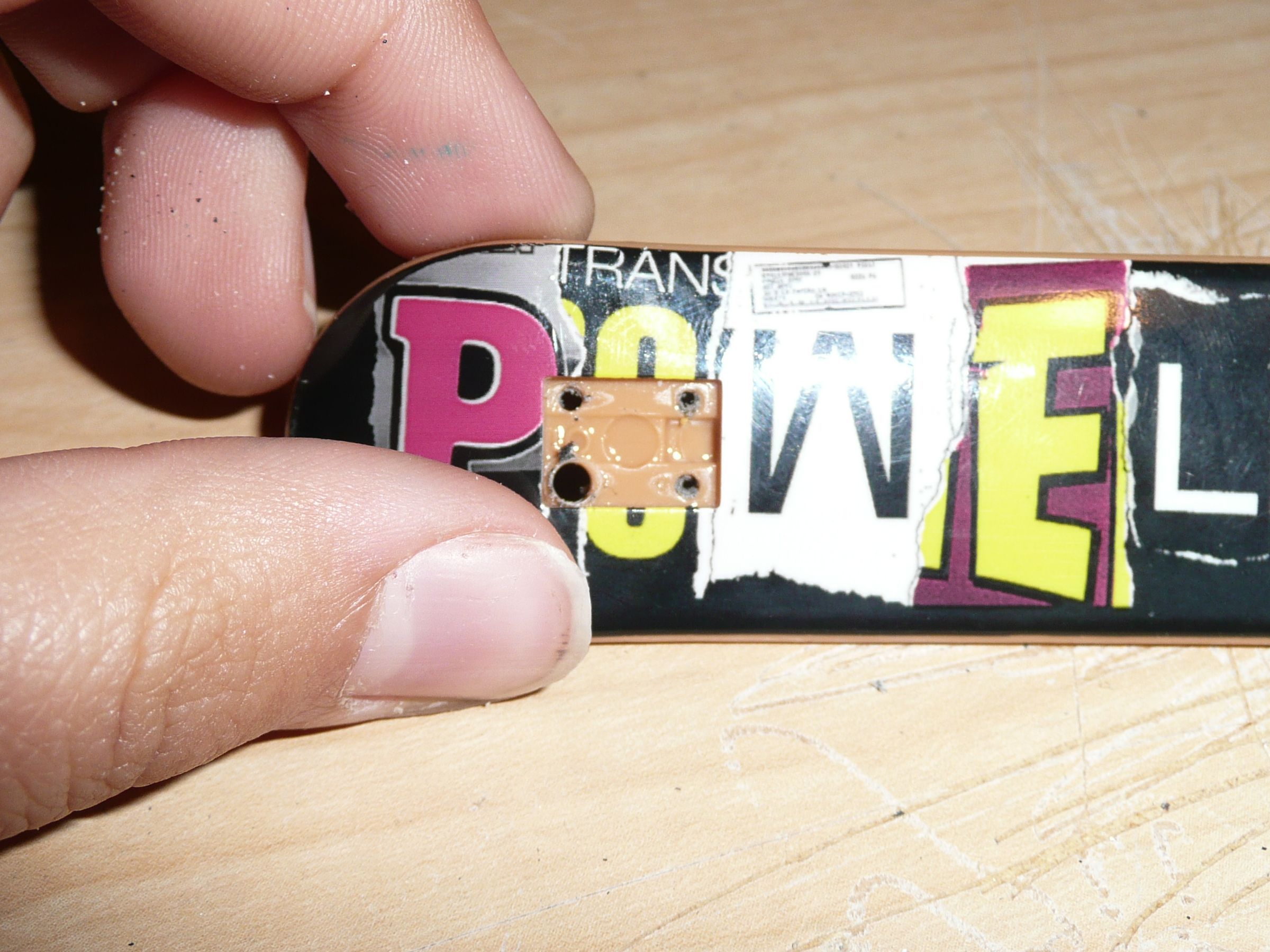 Tech Deck Keychain : 3 Steps - Instructables