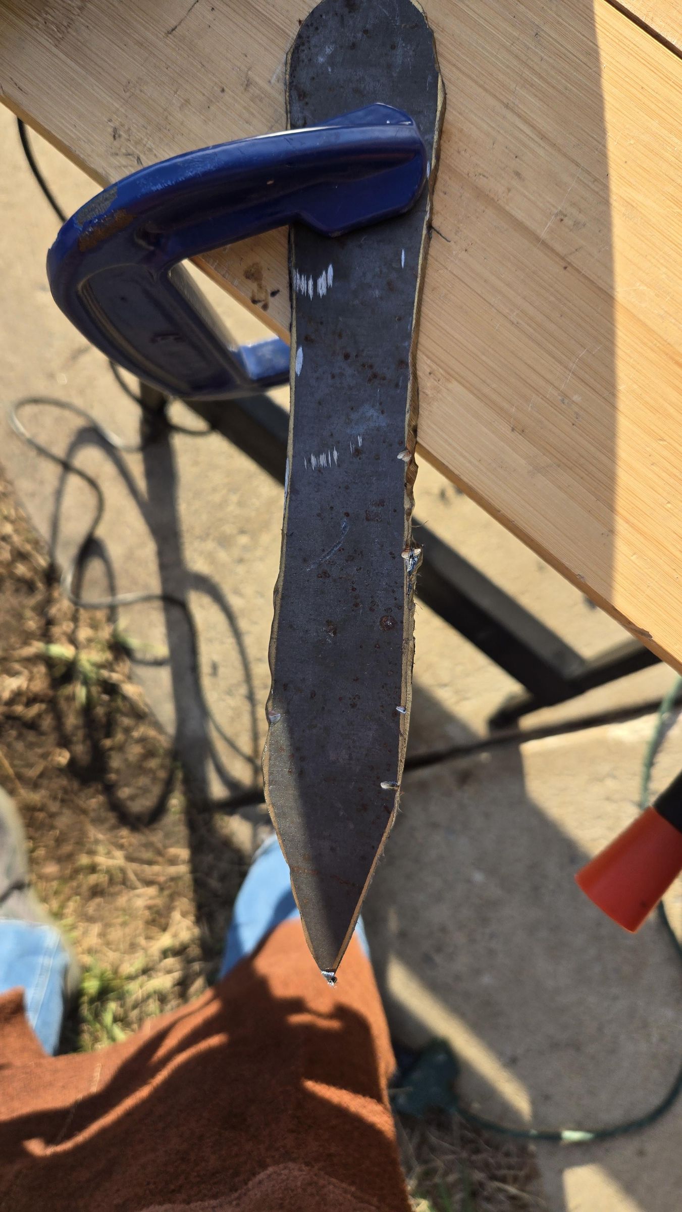 Cheap, Easy DIY No-spin Throwing Knives : 8 Steps - Instructables