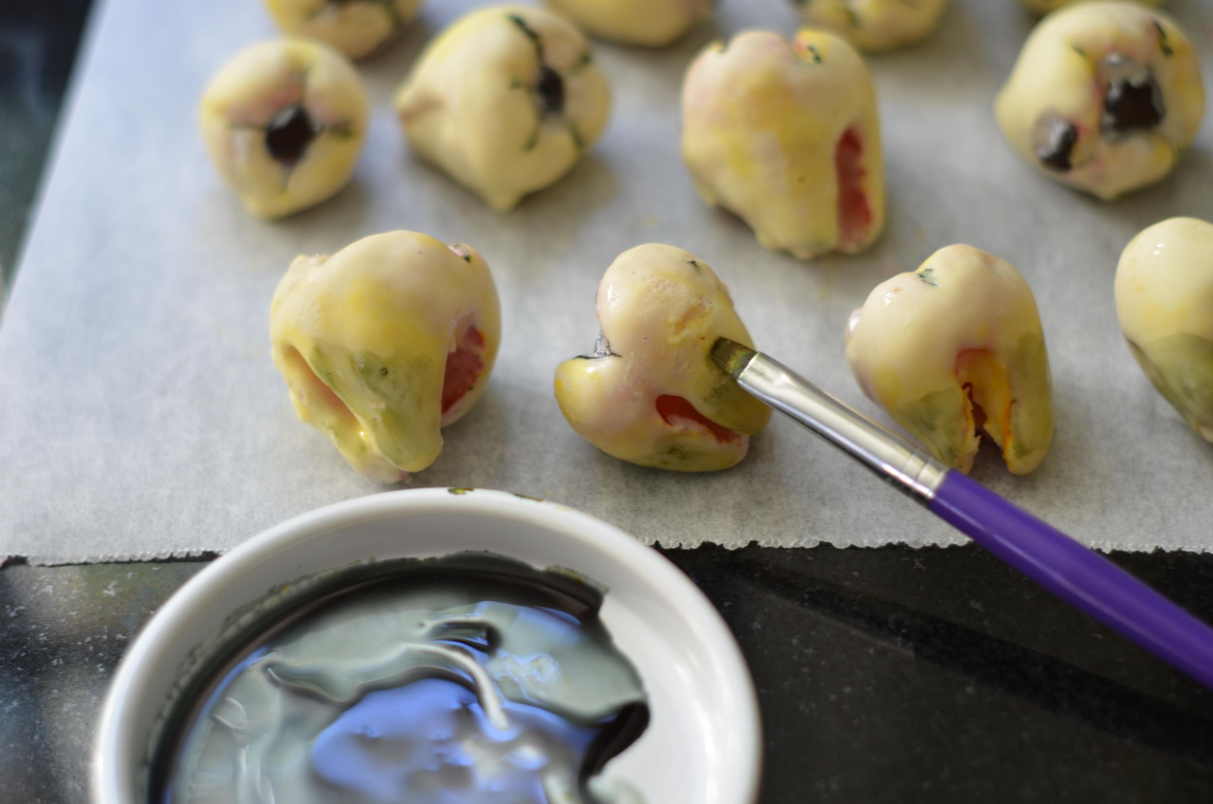 Rotten Teeth Chocolate Strawberries : 9 Steps (with Pictures ...