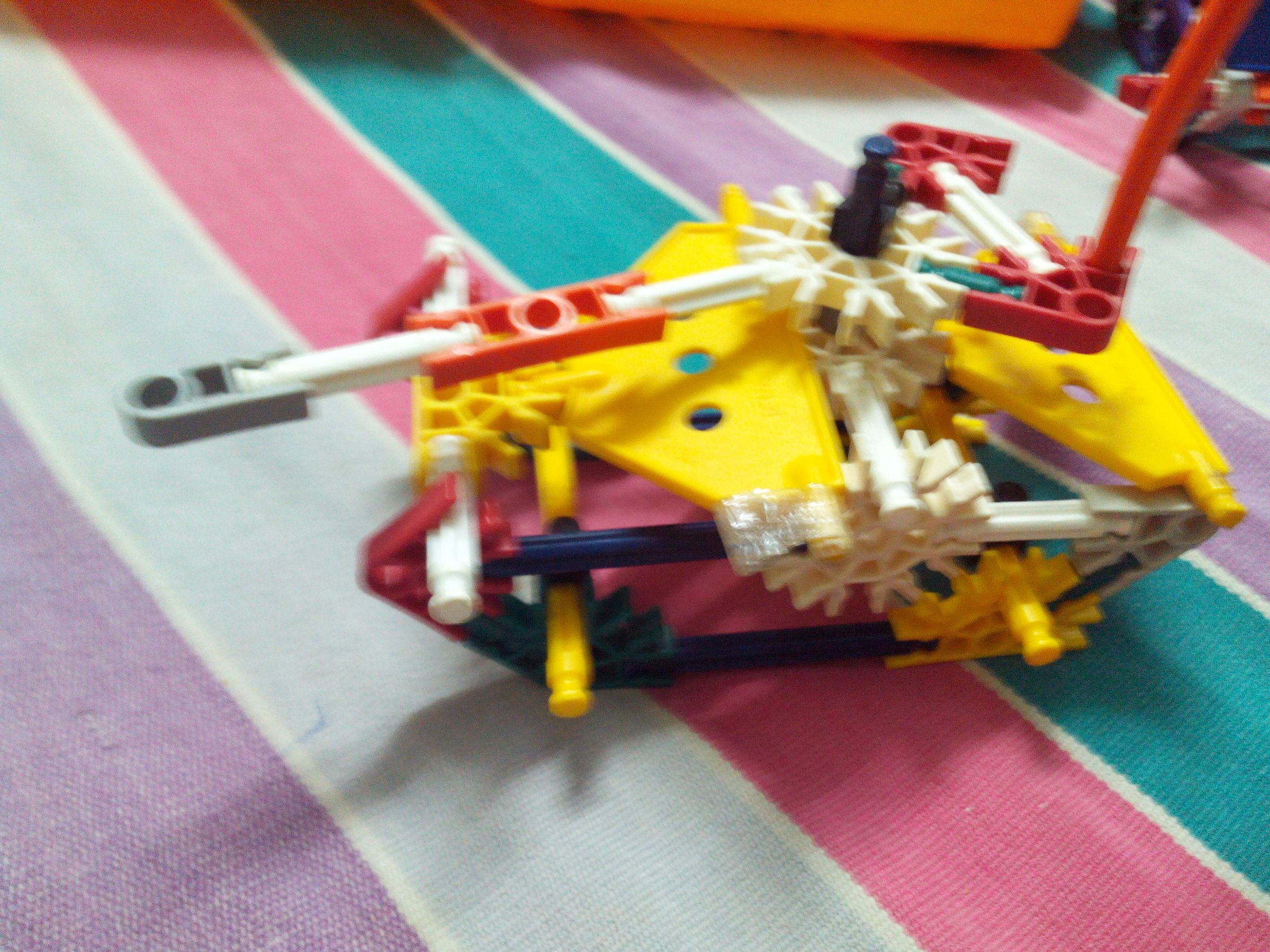 K'nex Tank - Instructables