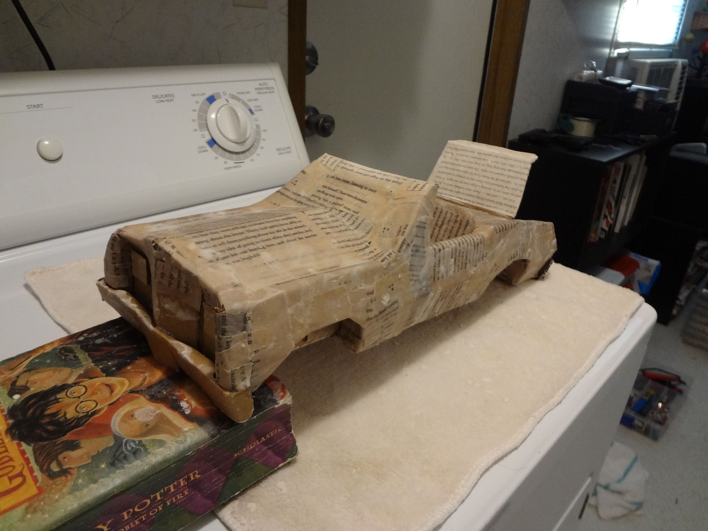 Paper Mache Cardboard Car. : 7 Steps (with Pictures) - Instructables