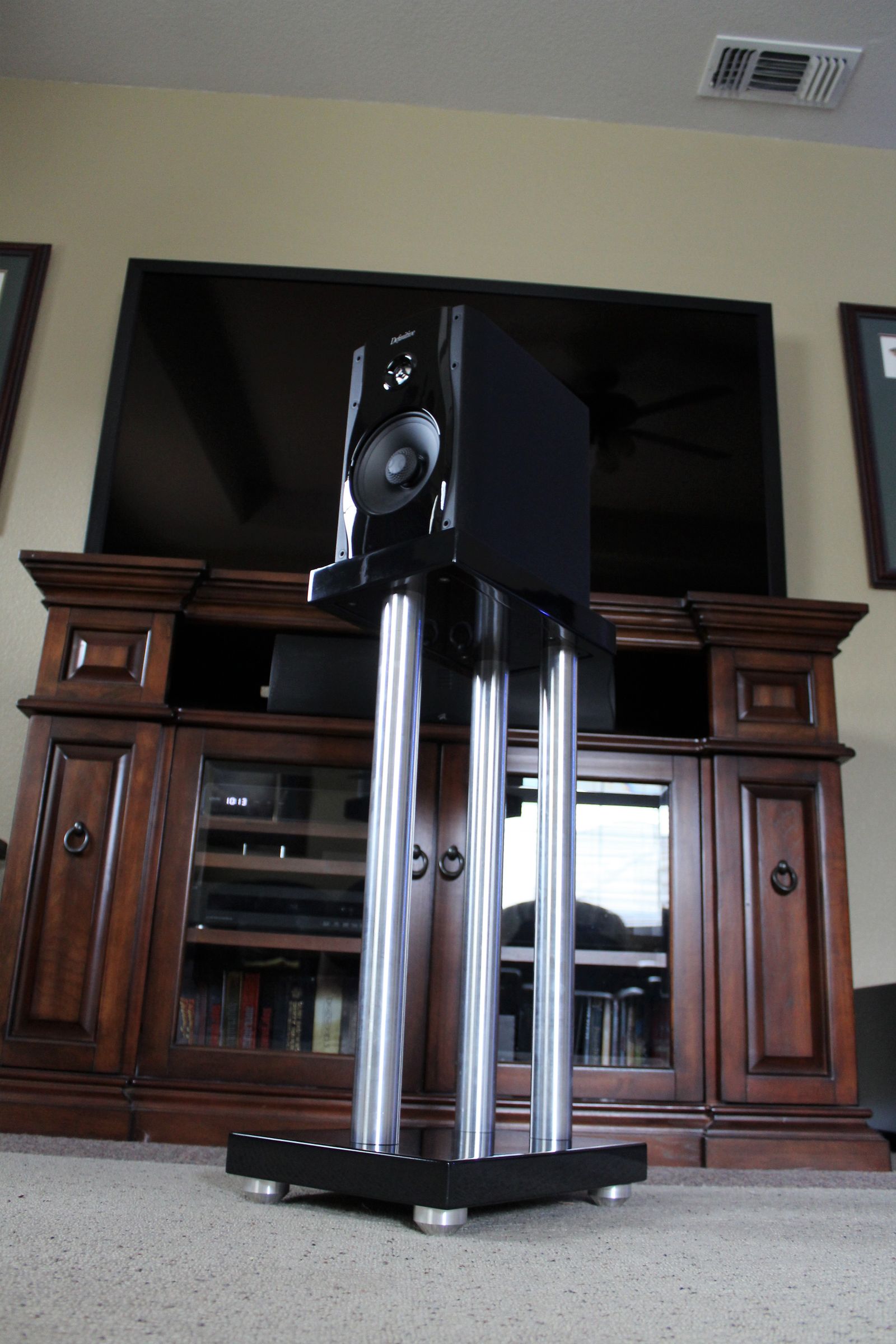 Modern Speaker Stands : 8 Steps (with Pictures) - Instructables
