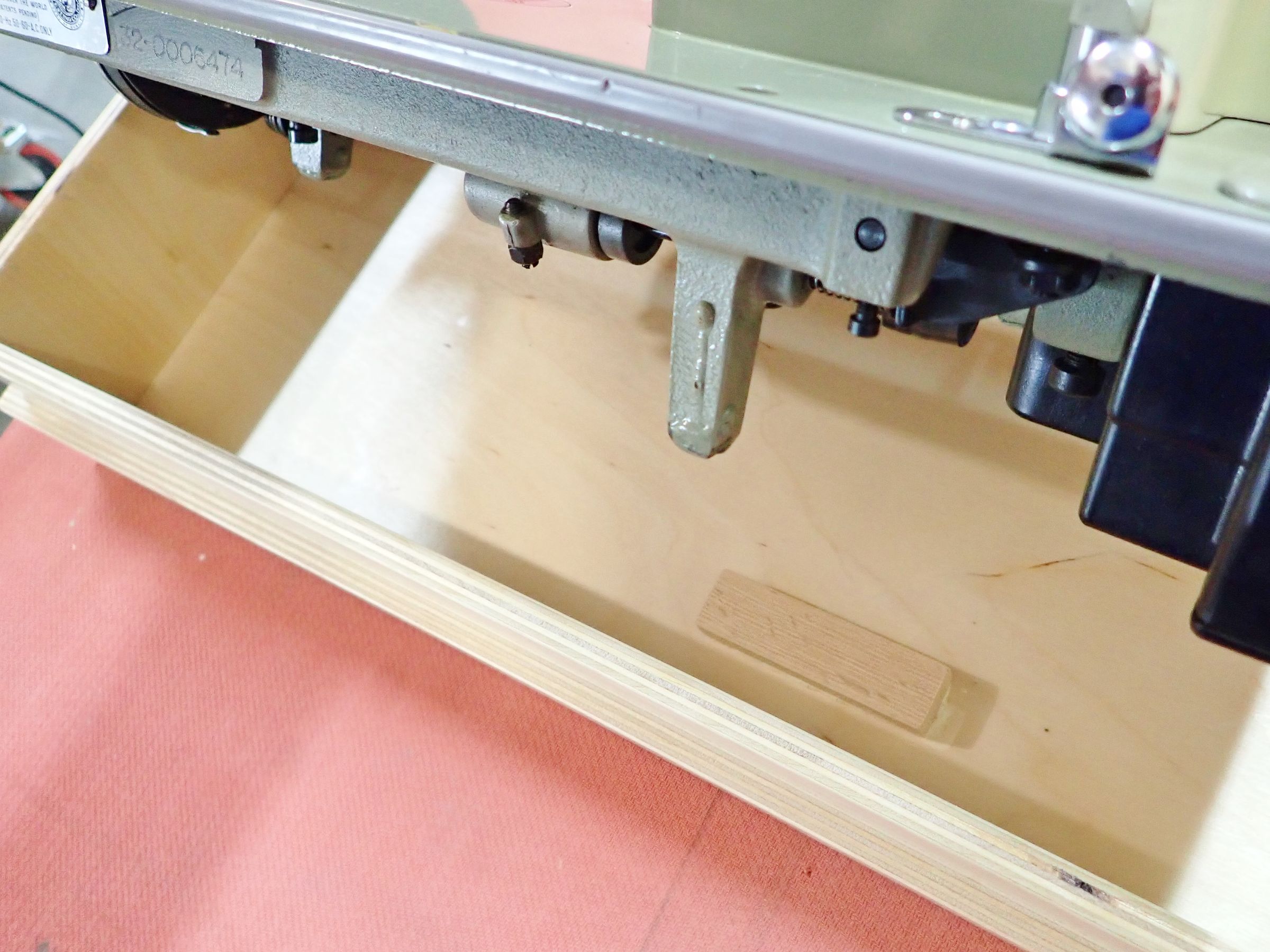 How to Make a Custom Sewing Machine Case : 18 Steps (with Pictures ...