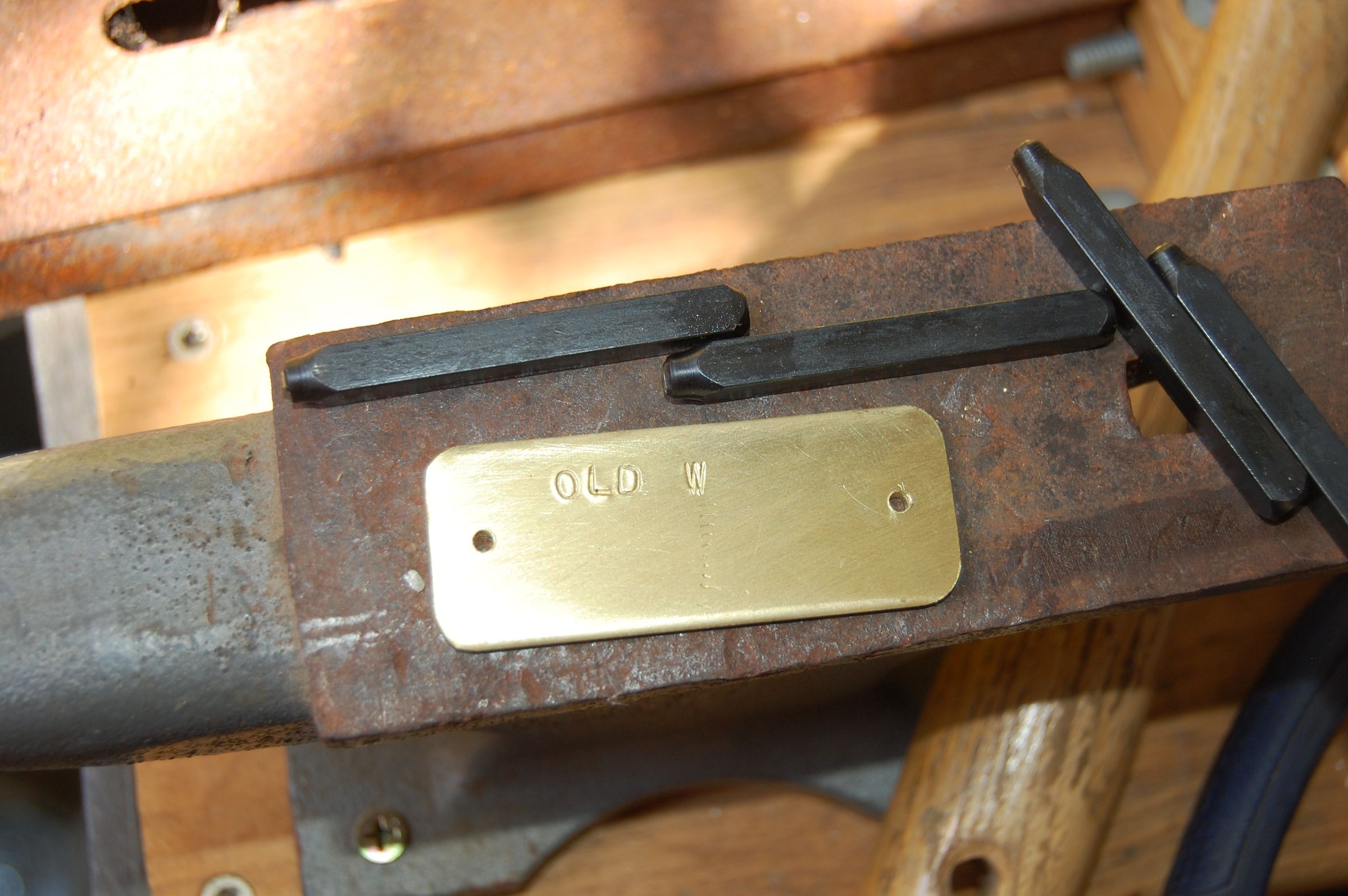 Old West Detonator Prop : 3 Steps (with Pictures) - Instructables