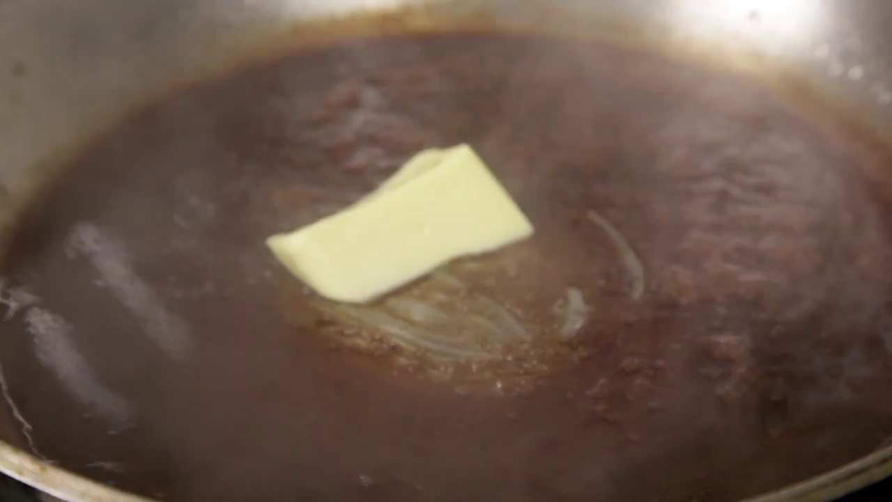 How to Cook a Red Wine Reduction Sauce : 10 Steps - Instructables