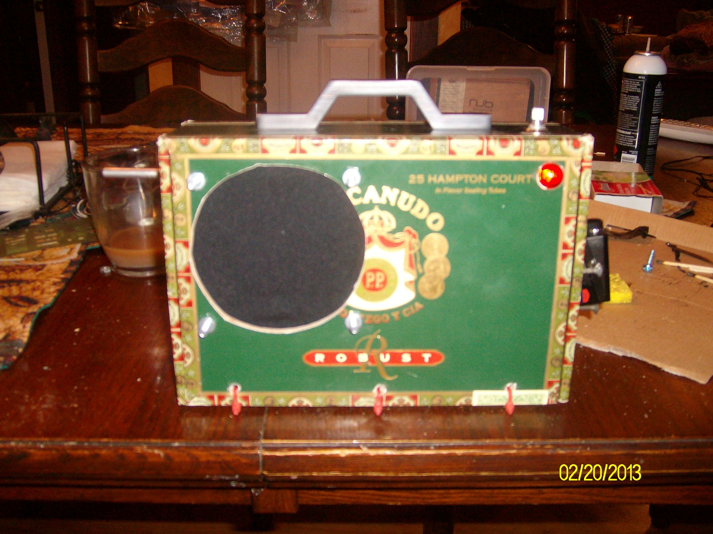 Cigar Box Amp! : 4 Steps - Instructables