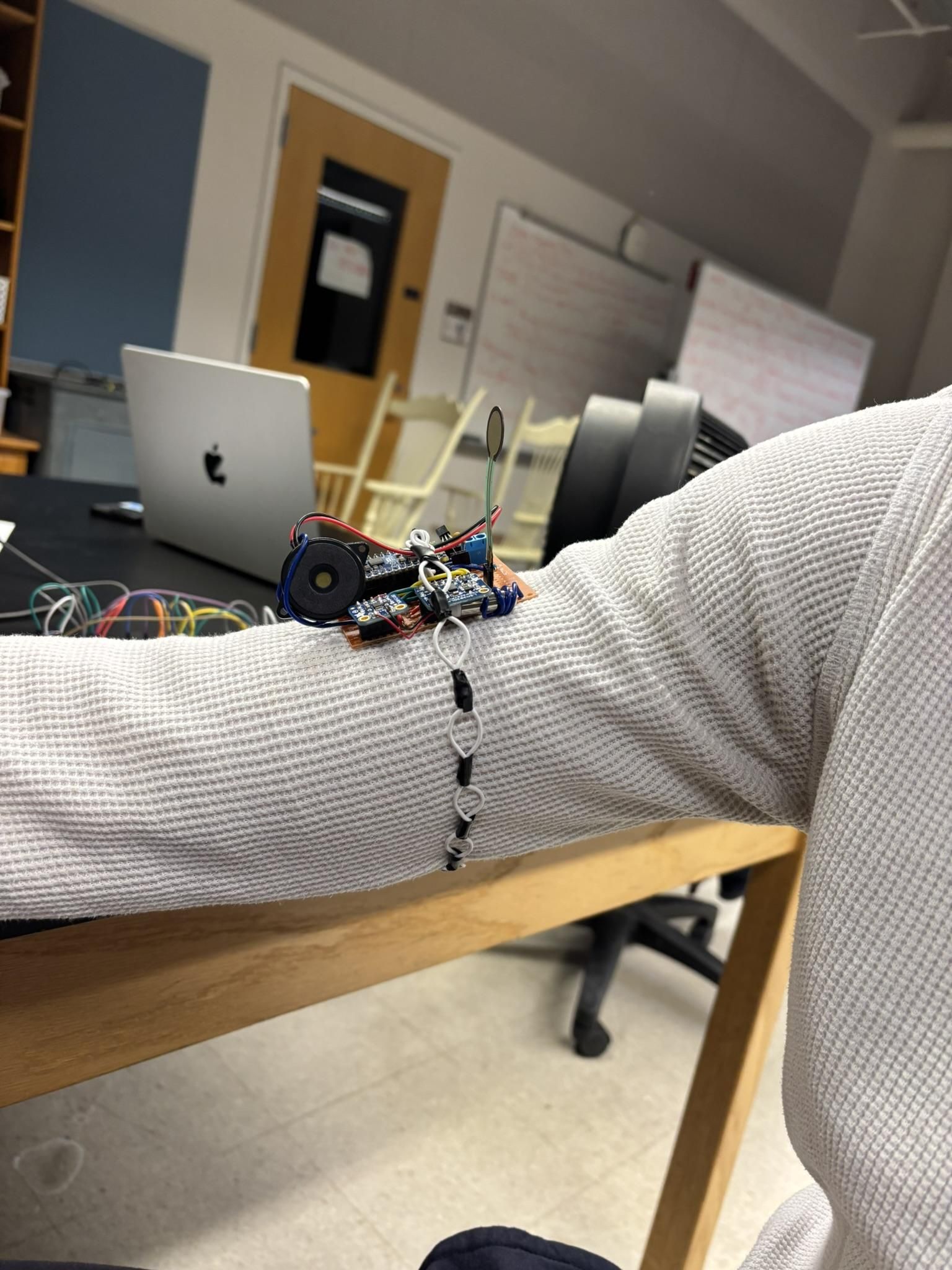 Routine Reinforcement Armband : 6 Steps (with Pictures) - Instructables