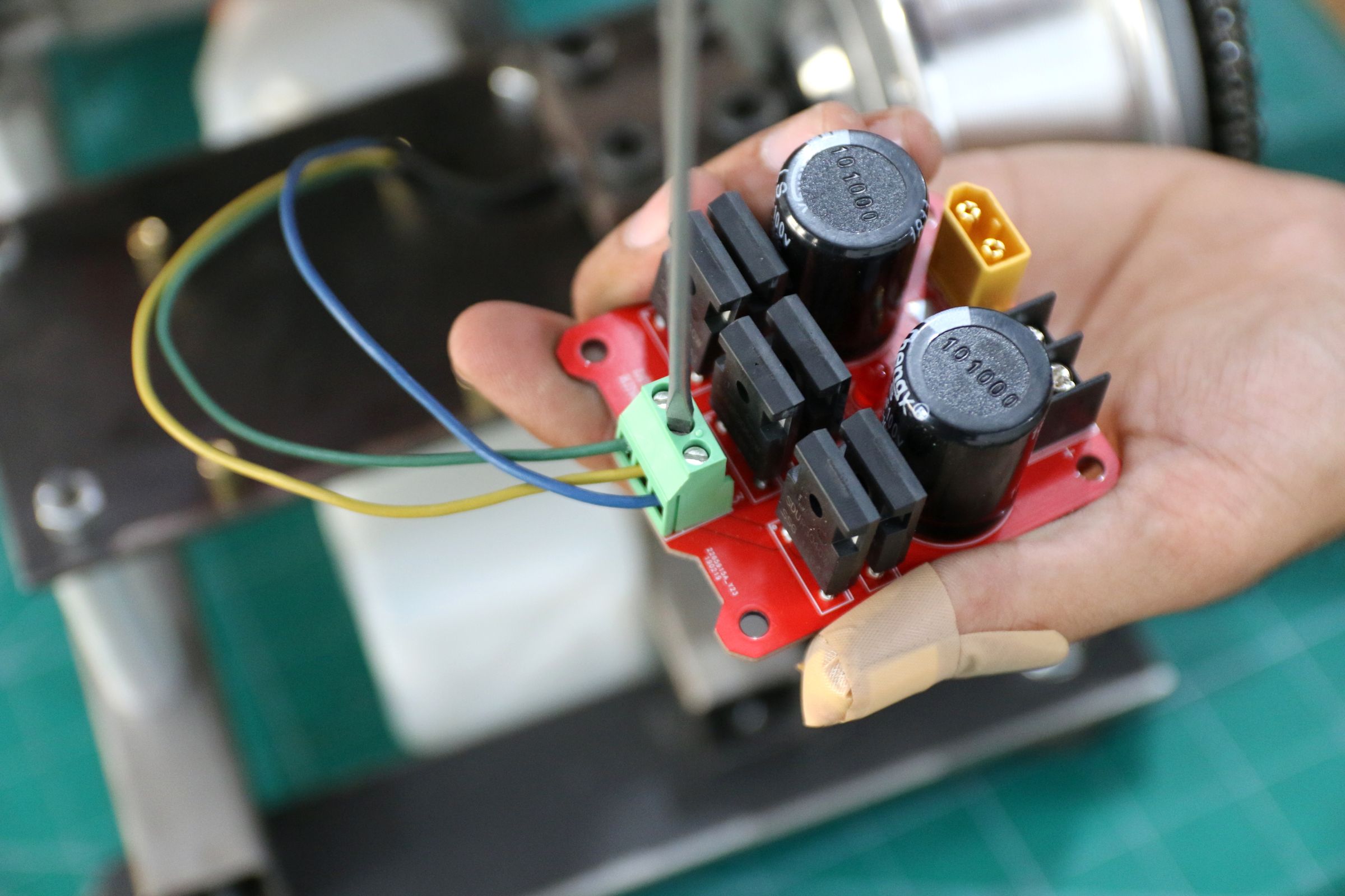 DIY Miniature Gasoline Generator : 10 Steps (with Pictures) - Instructables