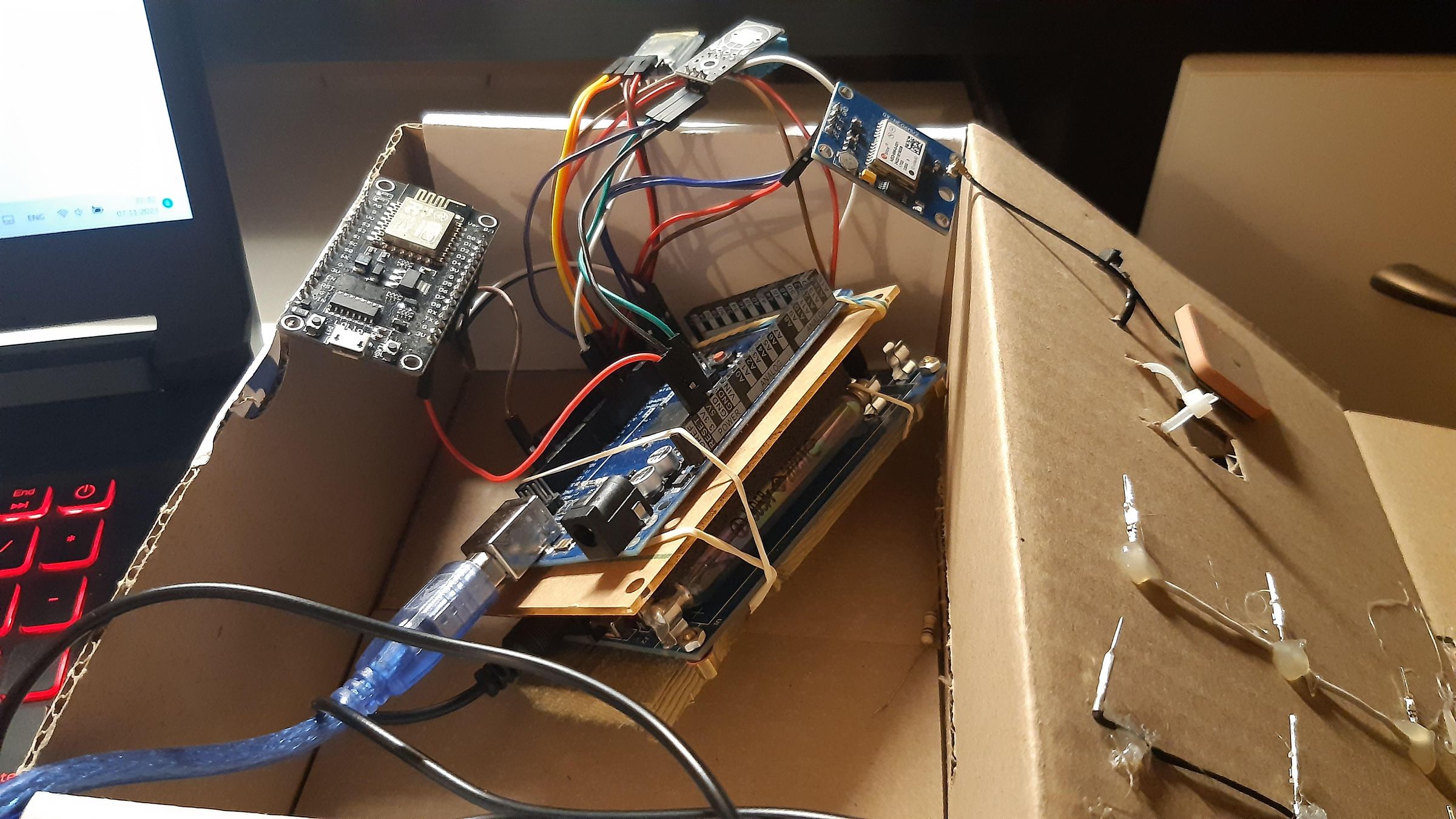 Arduino Geiger Counter With Designed App in Python : 7 Steps ...