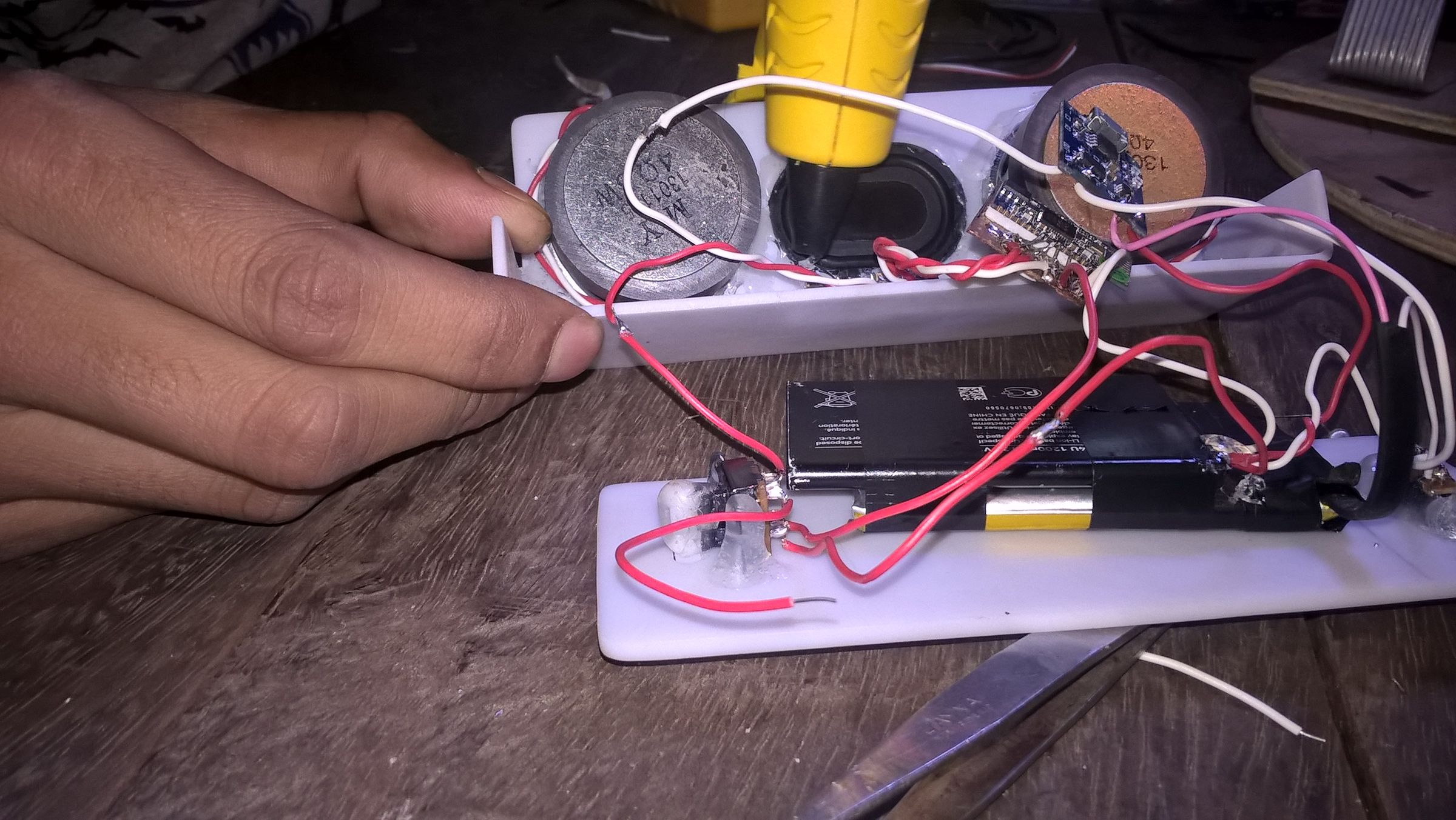 DIY Mini Bluetooth Speaker (BoombeAt :) : 20 Steps (with Pictures ...