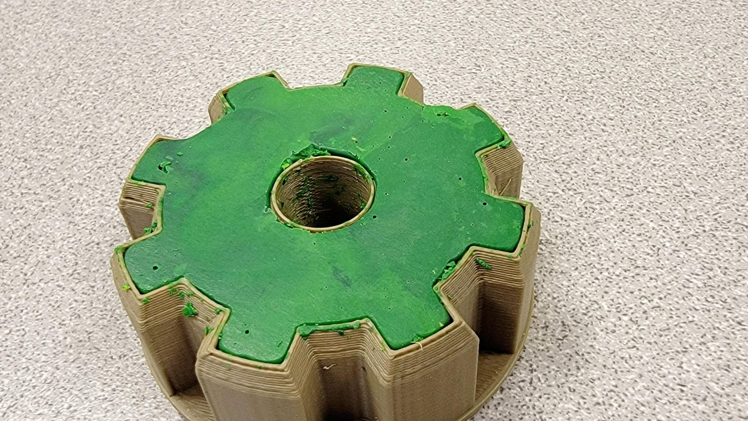Crayon Gear System : 7 Steps (with Pictures) - Instructables