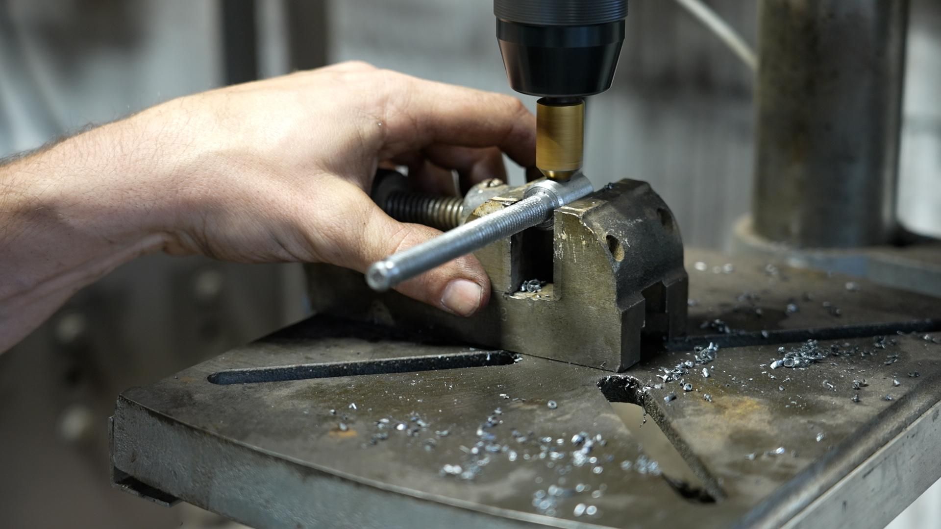 Making a C-Clamp From a Railroad Spike : 13 Steps (with Pictures ...
