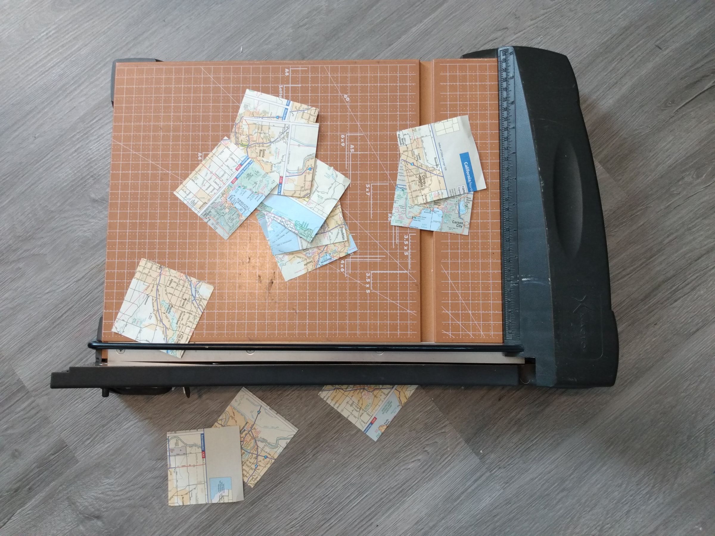 Old Atlas Origami : 12 Steps - Instructables