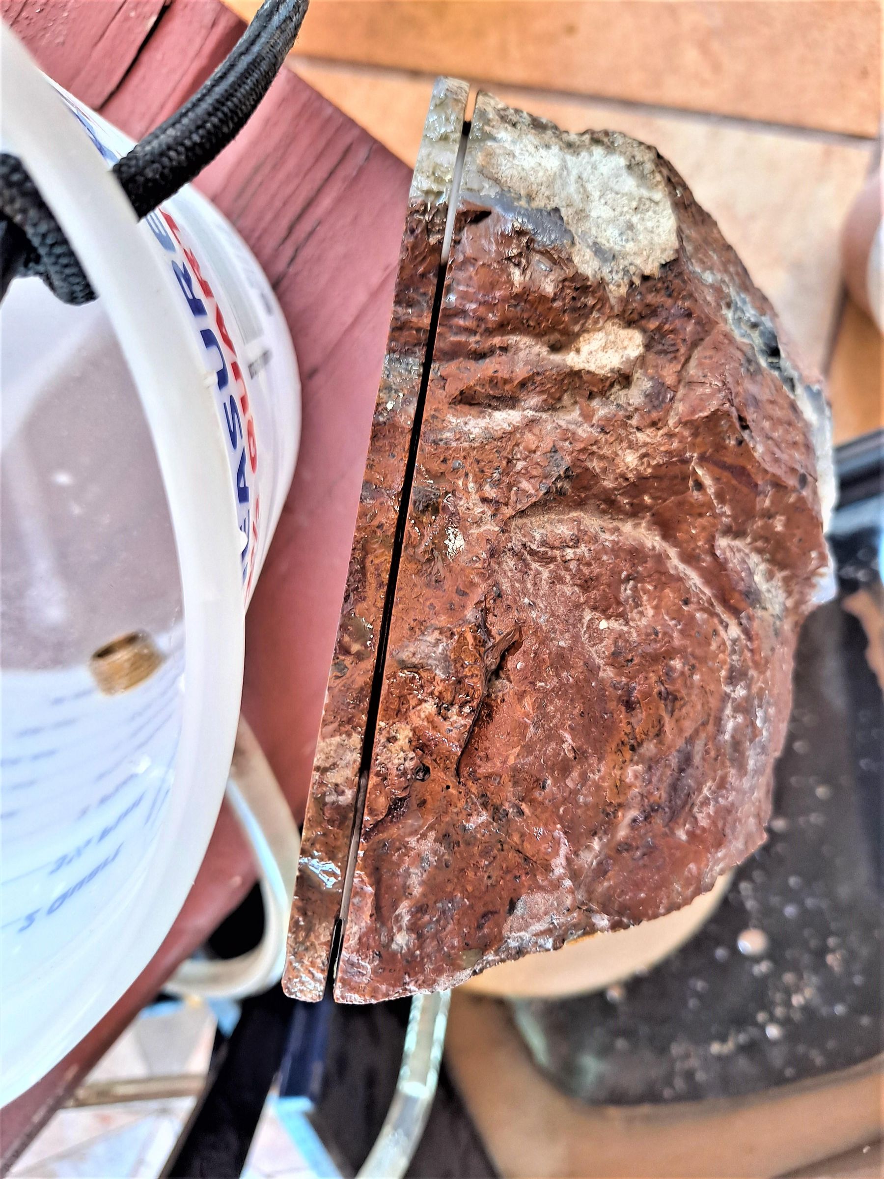 Slice Rocks Like Bread : 4 Steps - Instructables