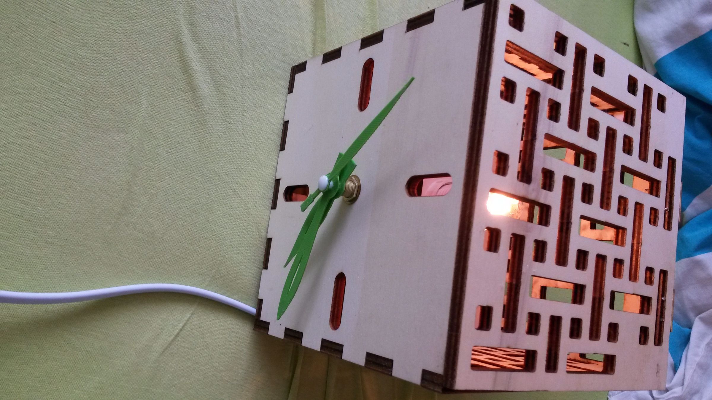 A Clock With a Lamp : 9 Steps (with Pictures) - Instructables