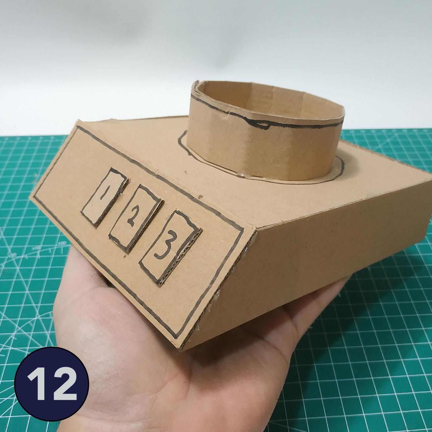 Plastic Cup Into Blender With Cardboard : 6 Steps (with Pictures ...