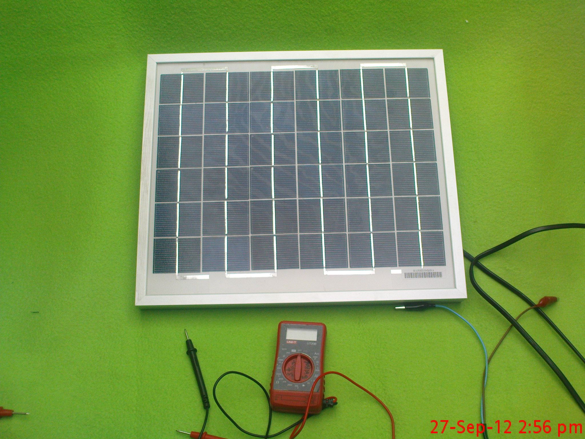Solar PV Charge/discharge Current Monitoring : 13 Steps - Instructables