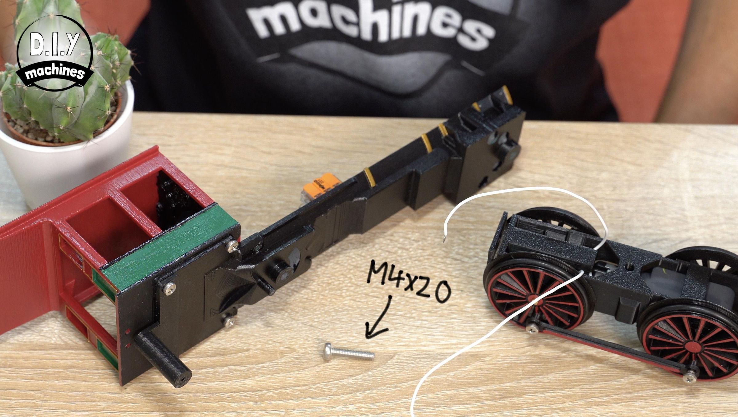 3D PRINT a STEAM TRAIN 🚂 With Live Camera Streaming and Wifi Controls ...