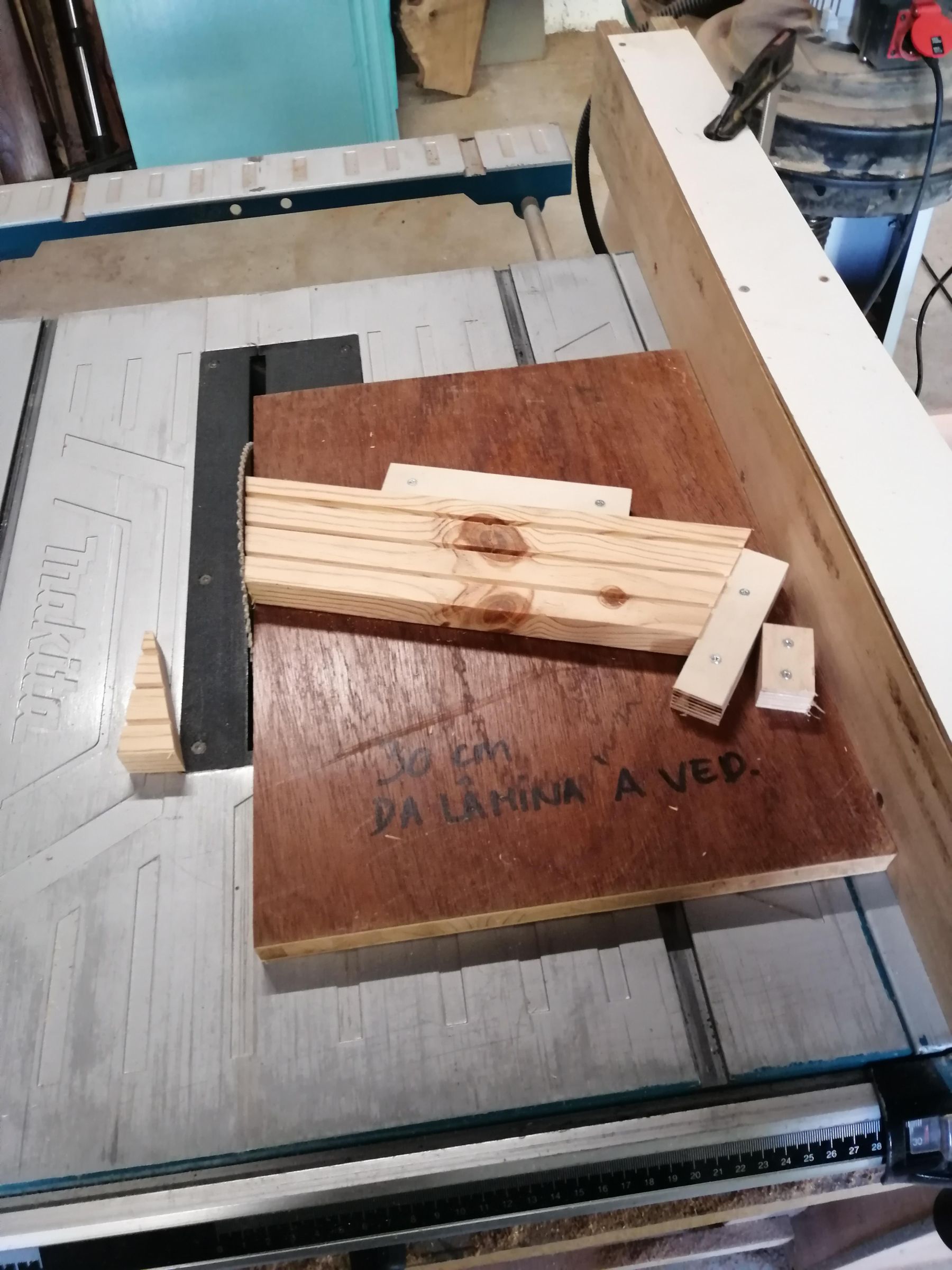 DIY Wooden Bathtub : 7 Steps (with Pictures) - Instructables