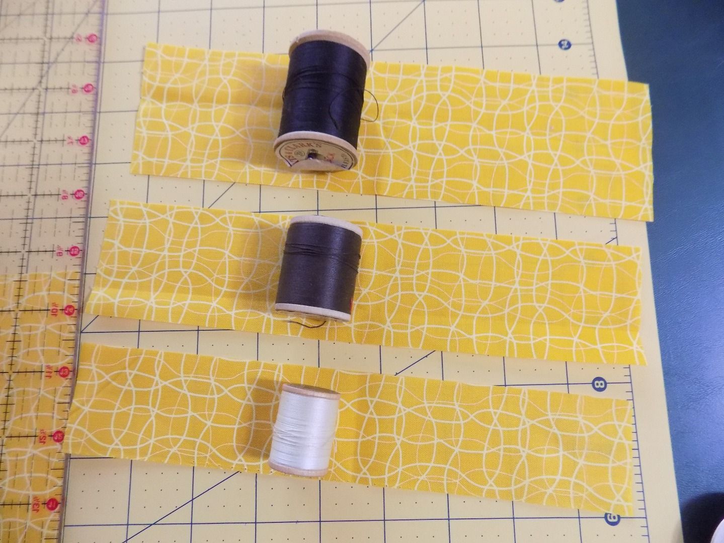 Wood Spool Chess Set : 17 Steps (with Pictures) - Instructables