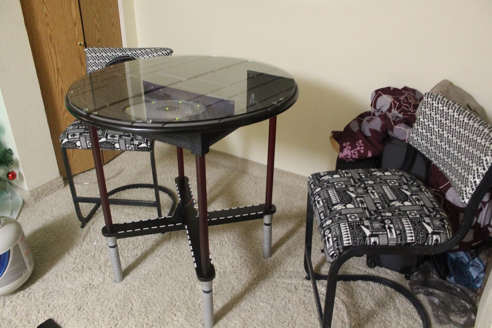Star Wars Dining Table : 8 Steps (with Pictures) - Instructables