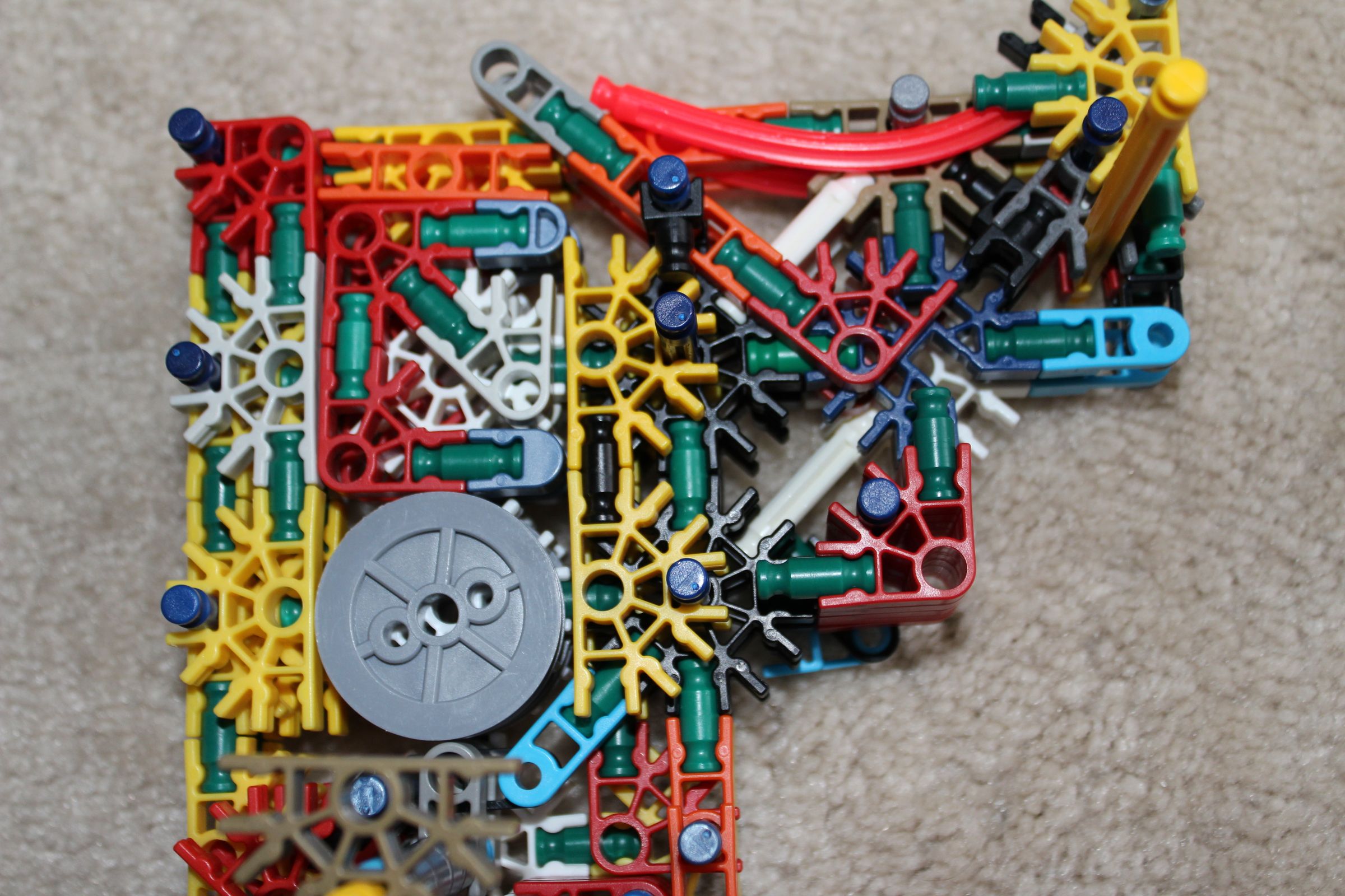 Customizable Knex Lock and Key (Prototype Cylinder Mechanism ...