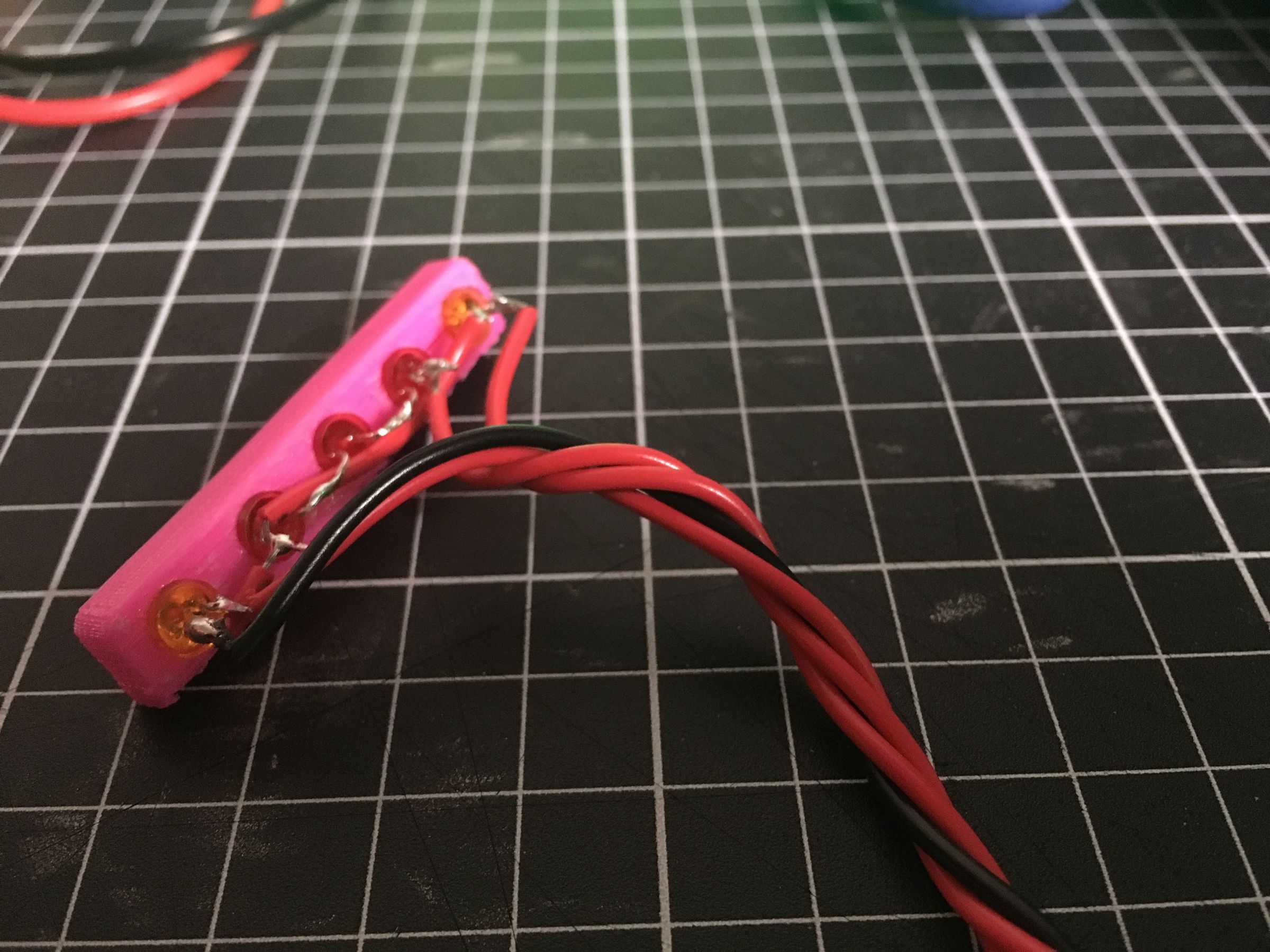 Arduino Light Bar, Brake Lights and Indicators for Any RC Car : 6 Steps ...