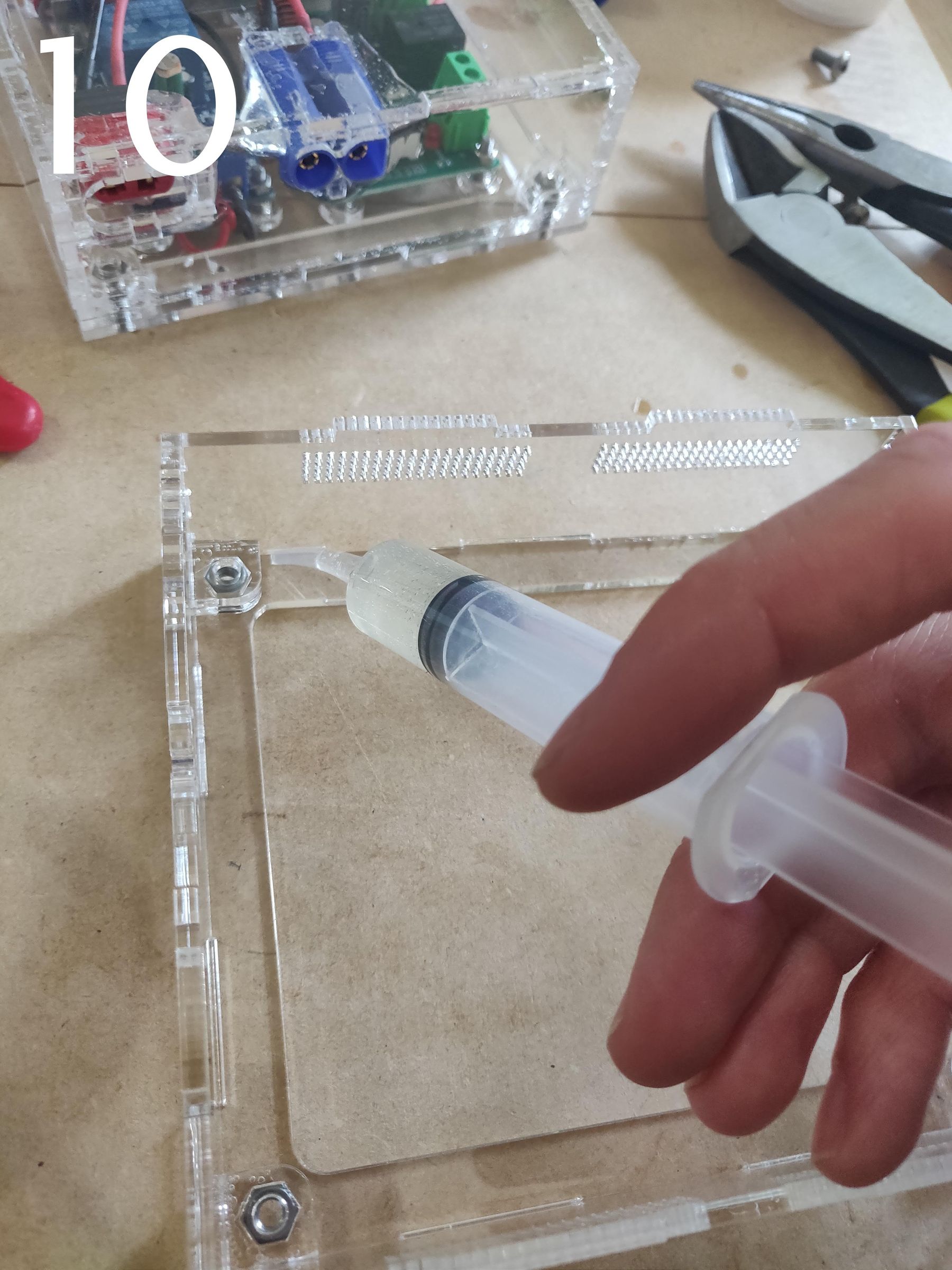UV Light Trap for Insect Collecting : 8 Steps (with Pictures ...