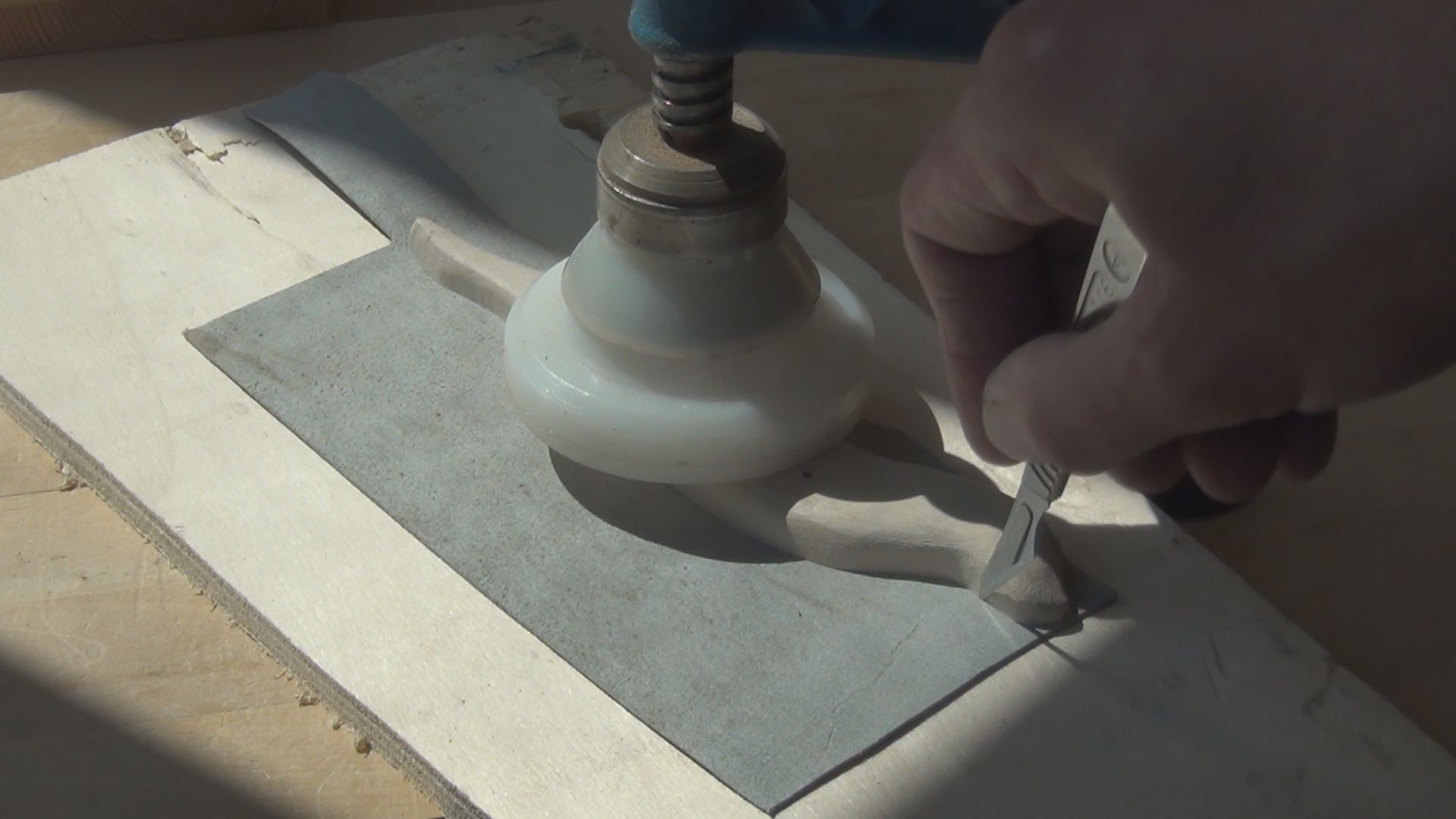 How to Make a Wiggly Seal : 8 Steps (with Pictures) - Instructables